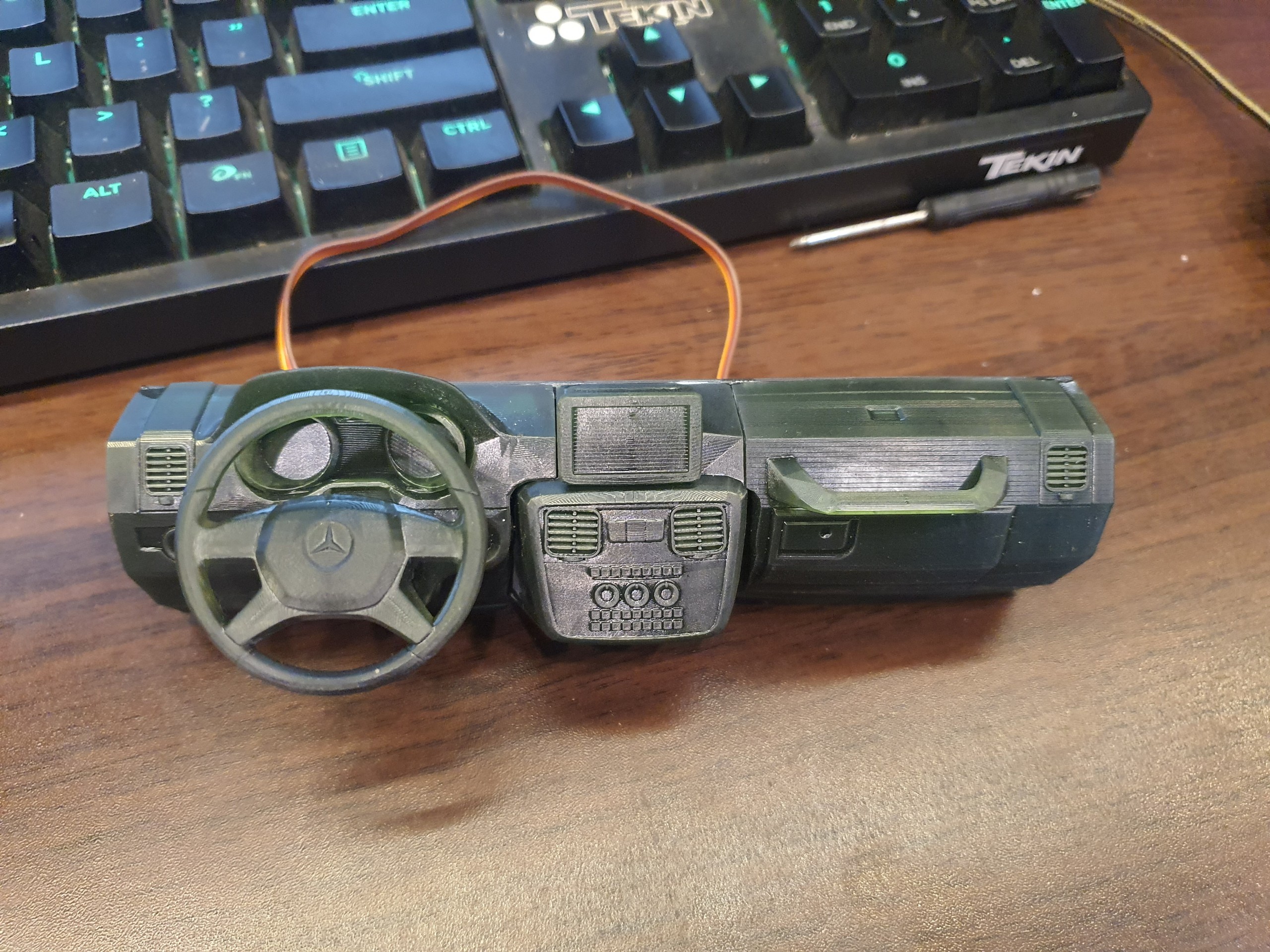 STL file trx6 interior 🚚 ・Model to download and 3D print・Cults