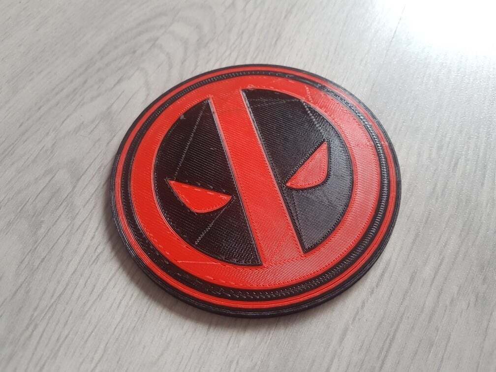 3D printed Deadpool Coaster (Dual extrusion)・Cults