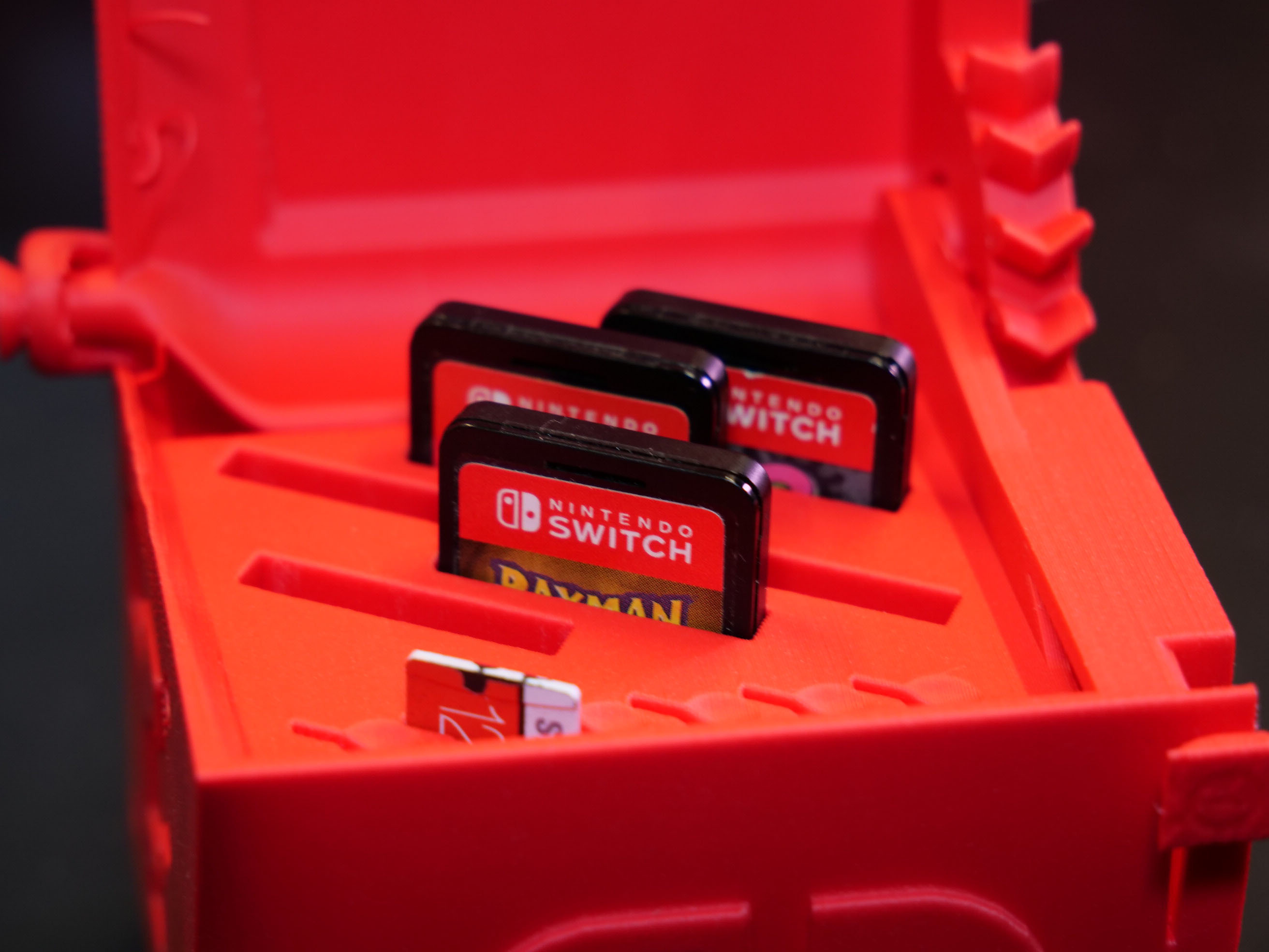 📦 RE-MIX PIP SPRING BOX Holding my CARD NINT/SW・Free STL File for ・Cults