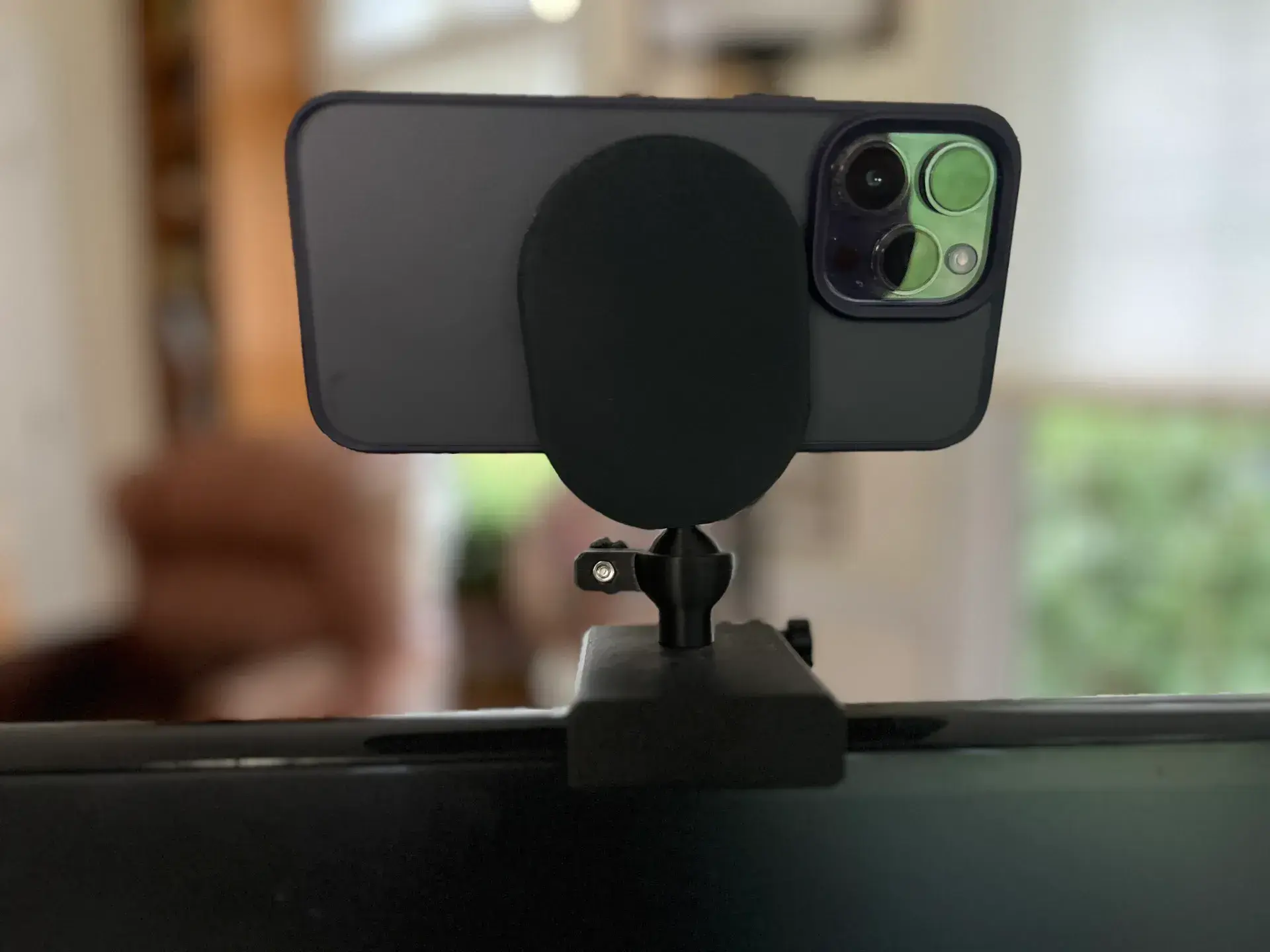 📱 External Monitor Mount for iPhone Continuity Camera・Free 3D File for ...
