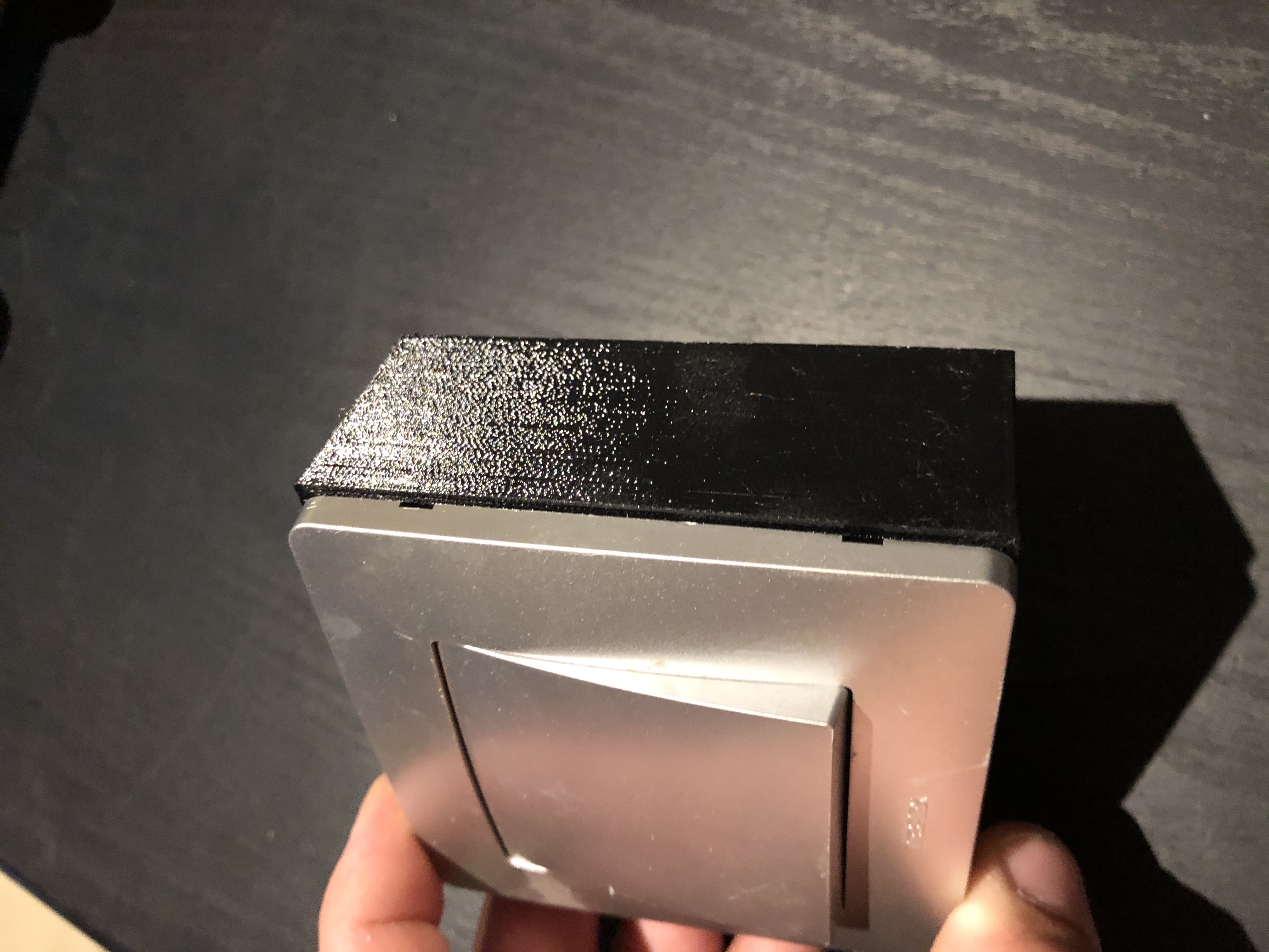 STL file adapter for wall socket or flush-mounted switch 🔌 ・Model to ...