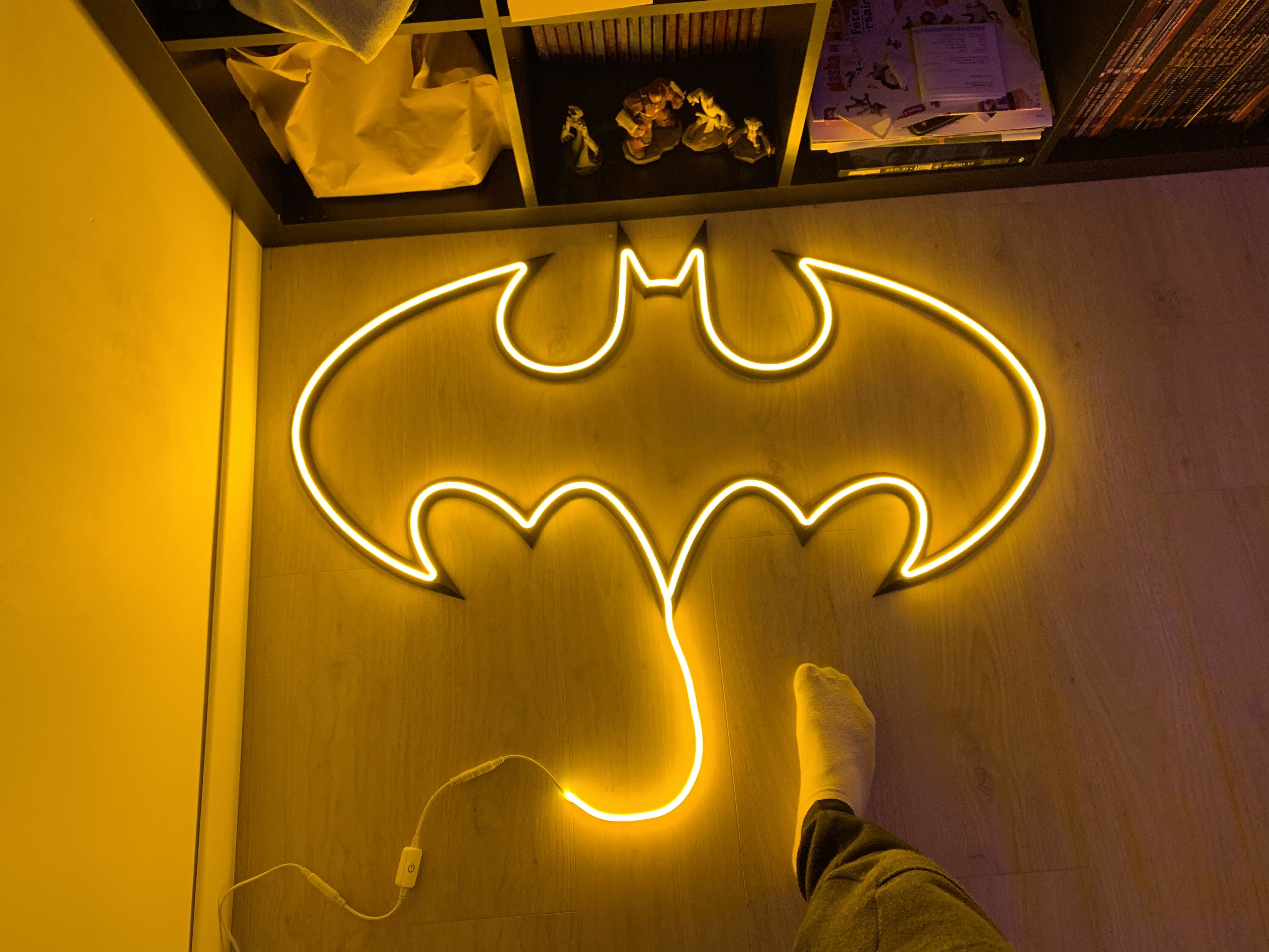 3D file Batman Neon LED lamp light 🔦 ・3D printing design to download・Cults