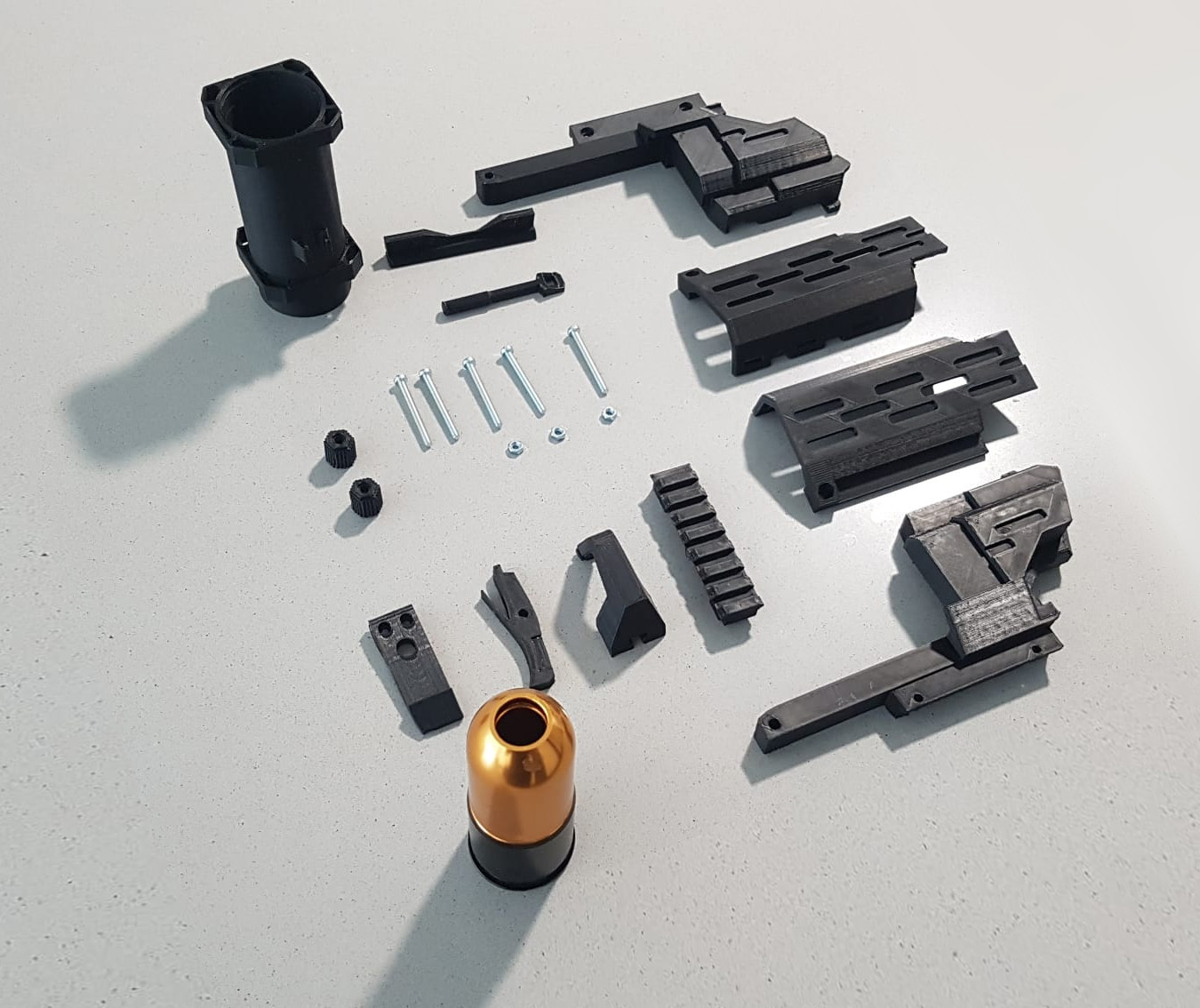 🔫 40mm airsoft grenade launcher Kriss Vector style・ STL File for ・Cults