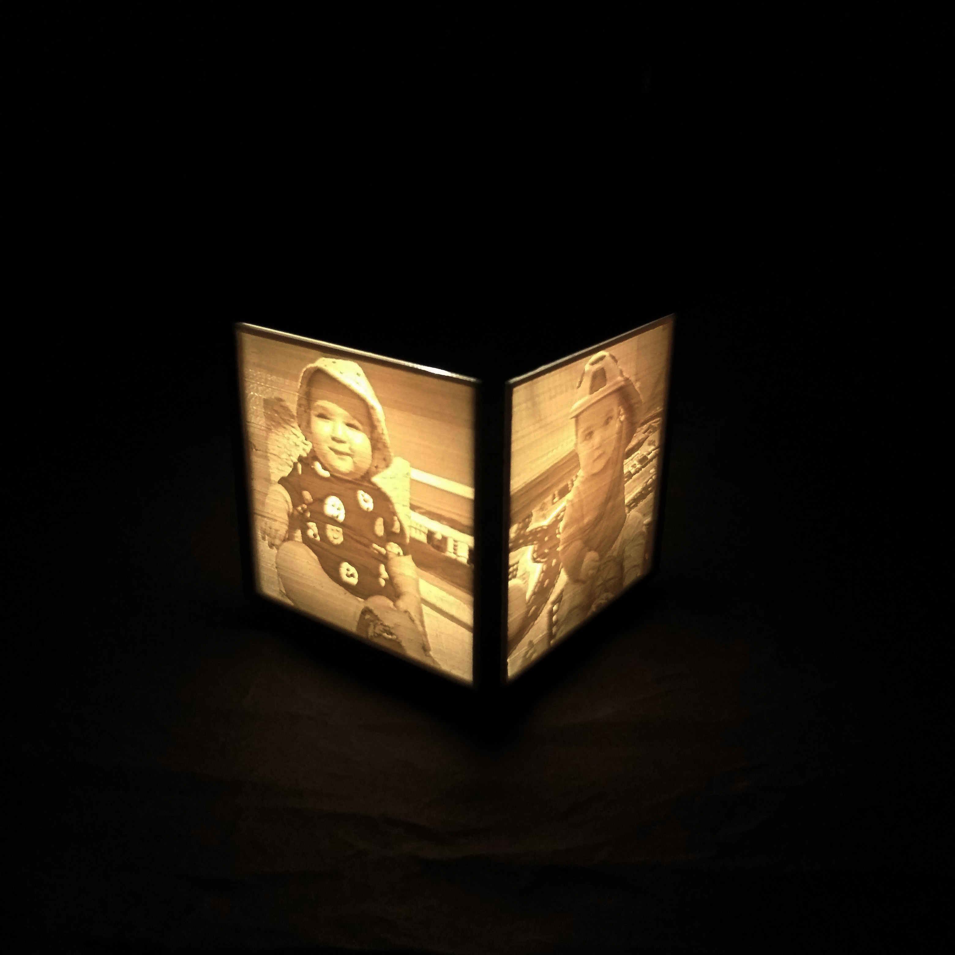 🔦 DIY Special Day Lithophane Lamp (100x100)・ STL File for ・Cults