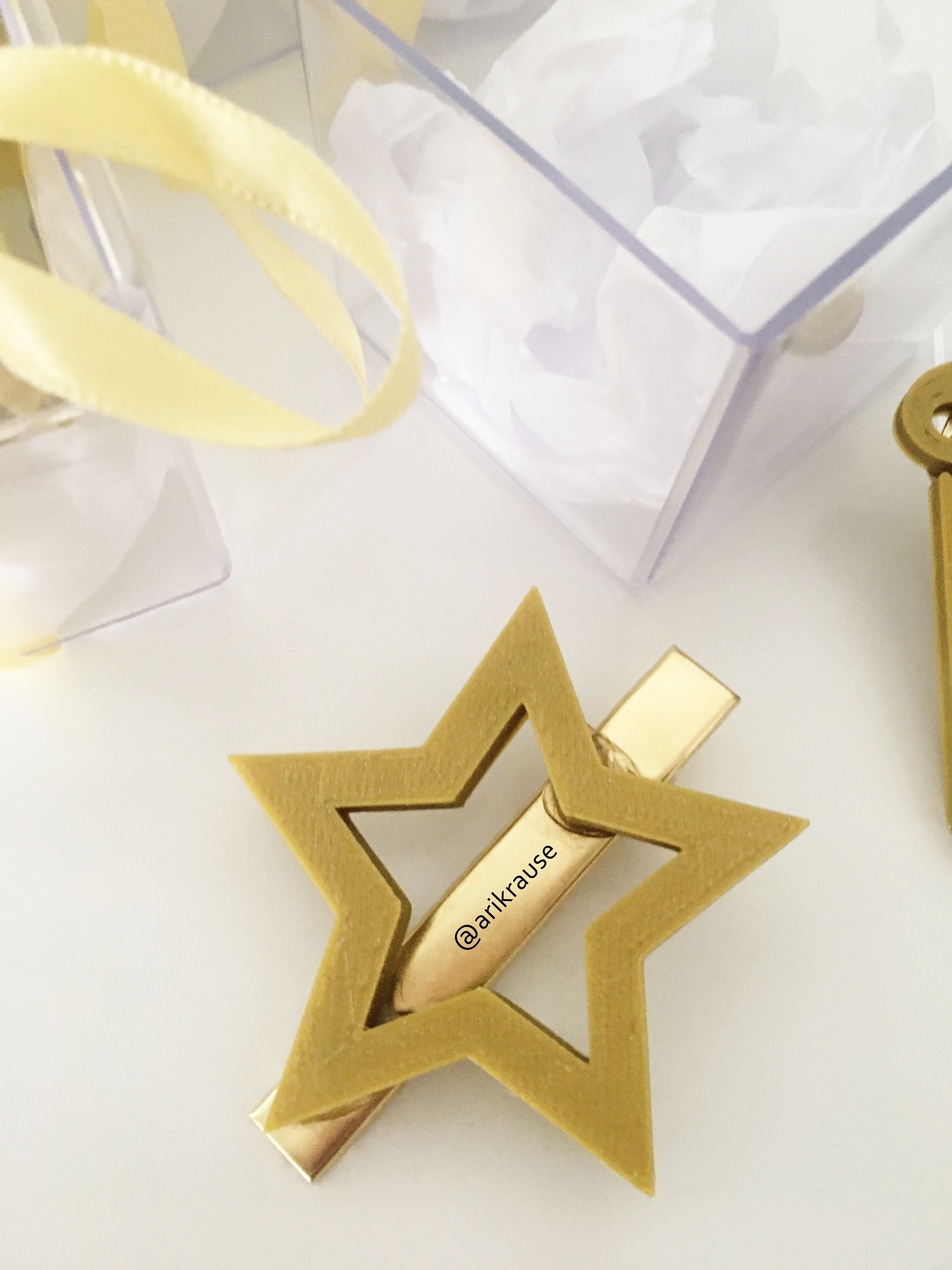 ⭐ Star - Hair clip・Free STL File for ・Cults