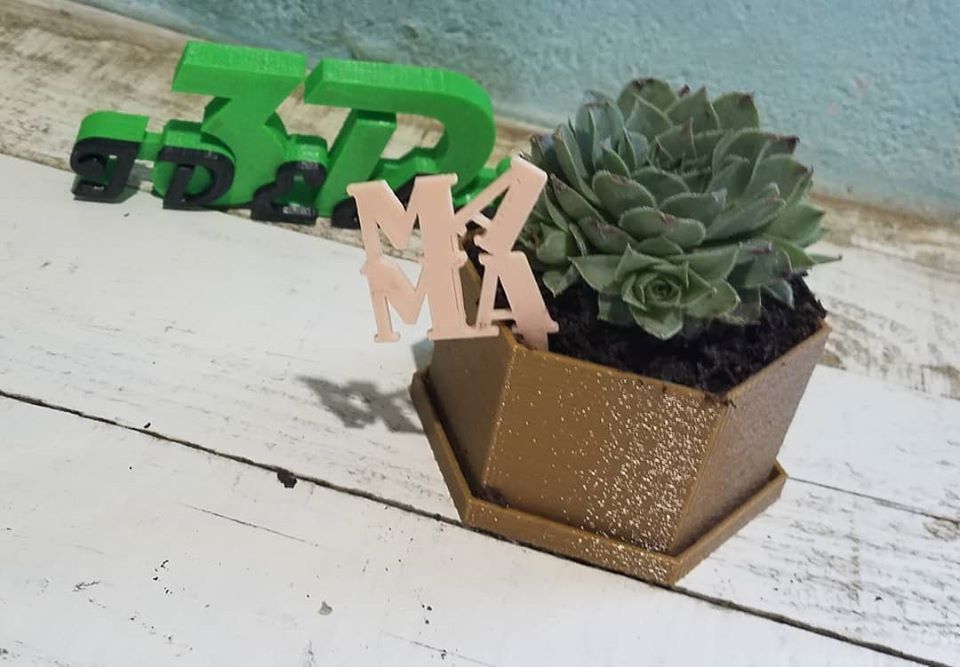 Free STL file topper mom 🏠 ・3D print object to download・Cults