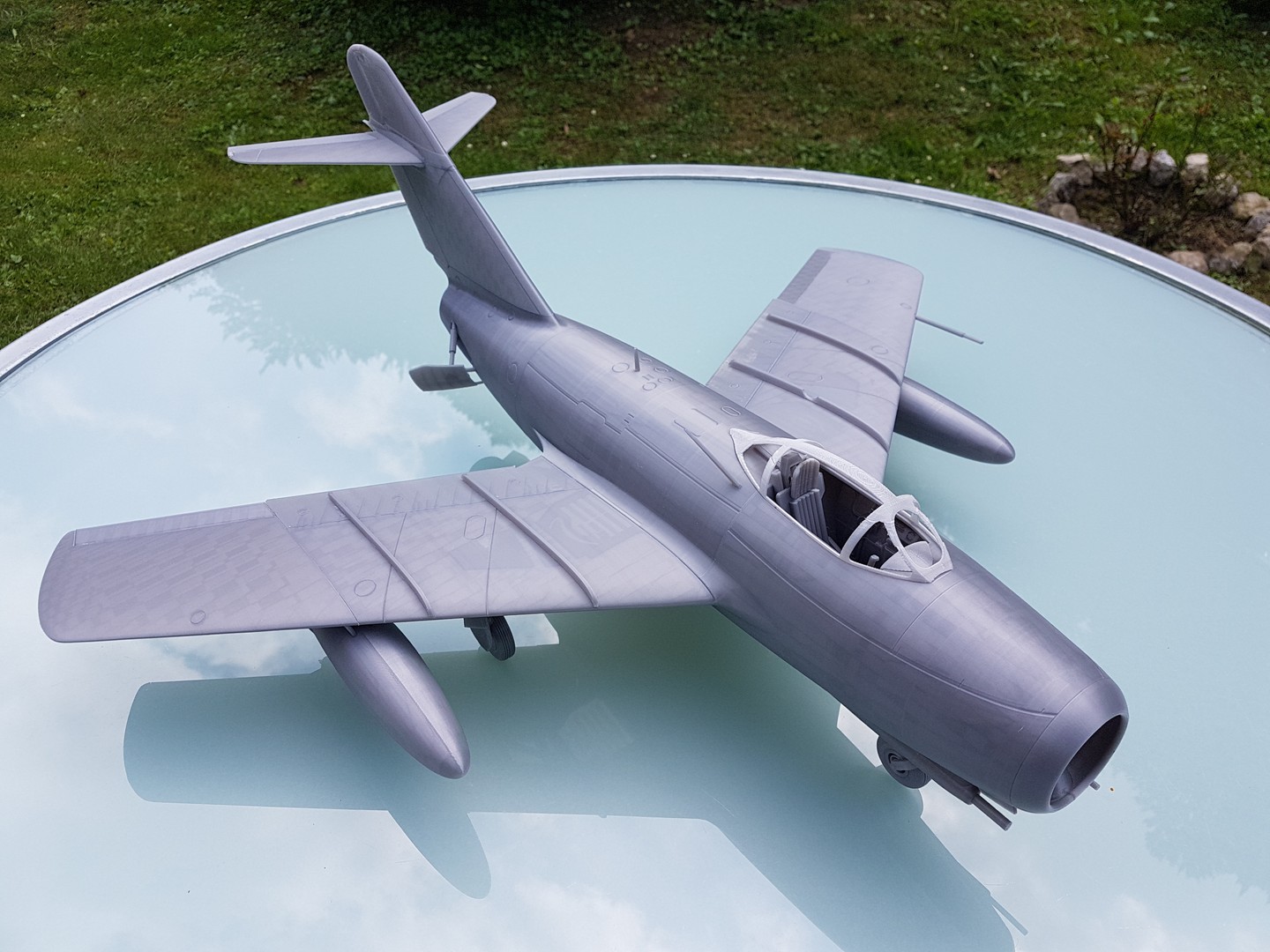 🛩️ MiG-15 - Detailed 1:16 scale model kit・ 3D File for ・Cults