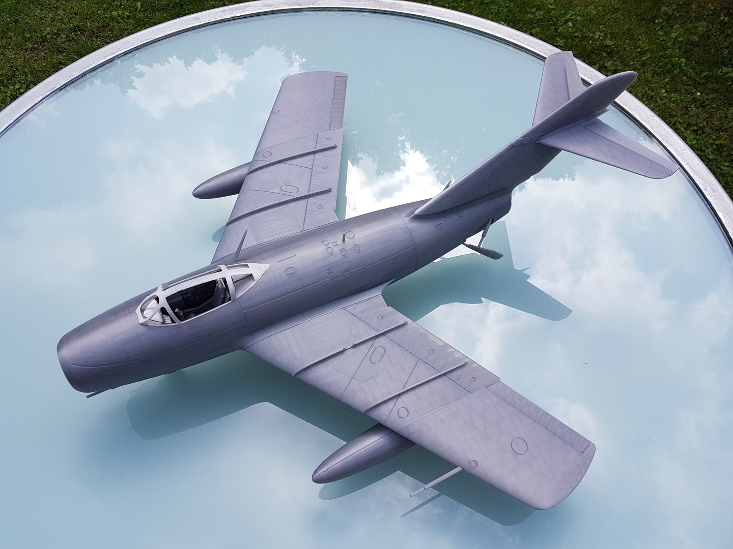 🛩️ MiG-15 - Detailed 1:16 scale model kit・ 3D File for ・Cults
