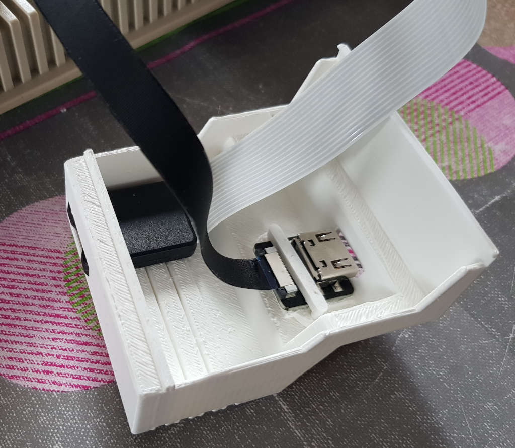 Free STL file A500 extension HDMI and SD-card output 👽 ・Model to ...