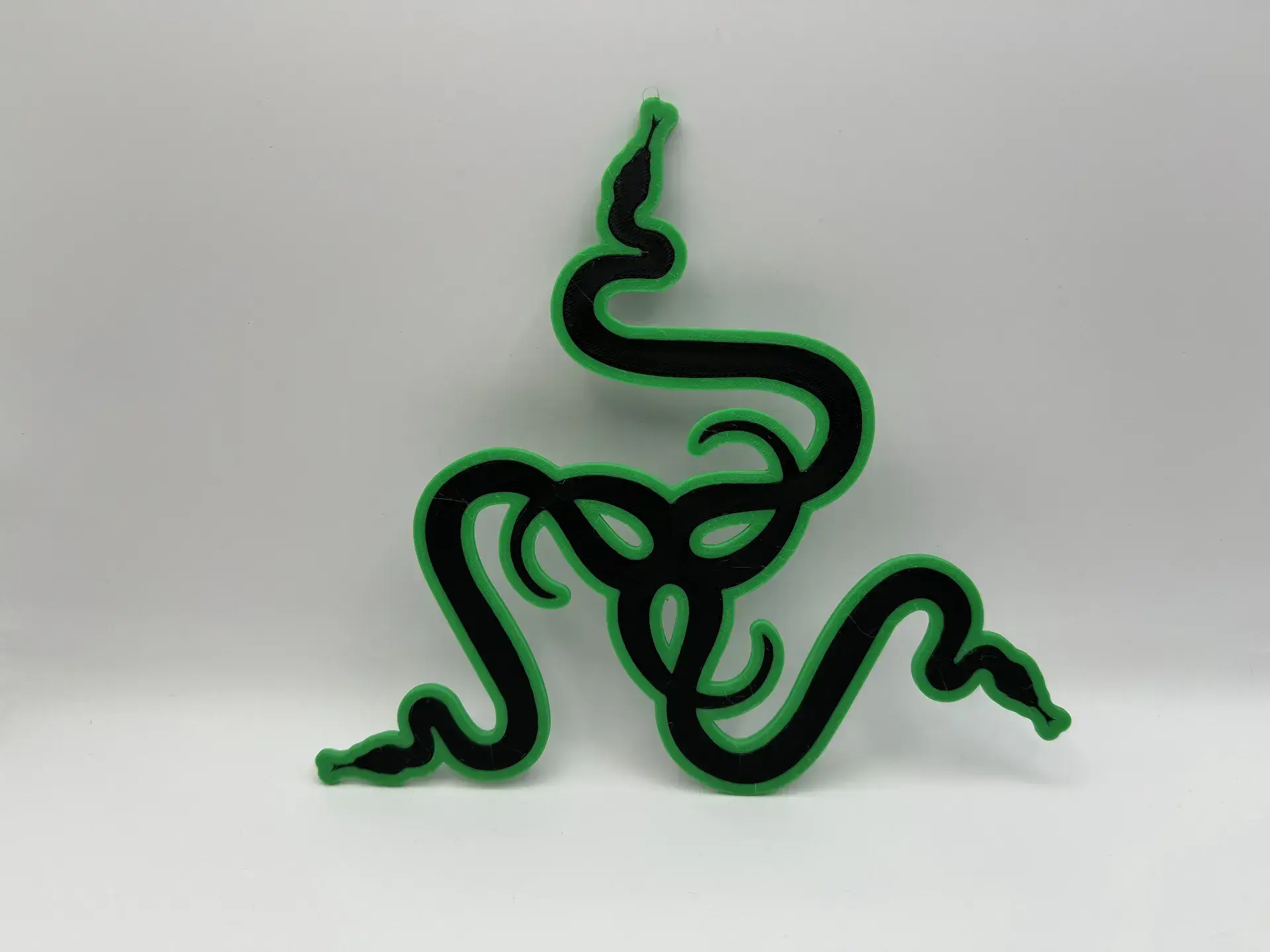 Free 3D file Razer Logo Wall Art 🎨 ・3D printer design to download・Cults