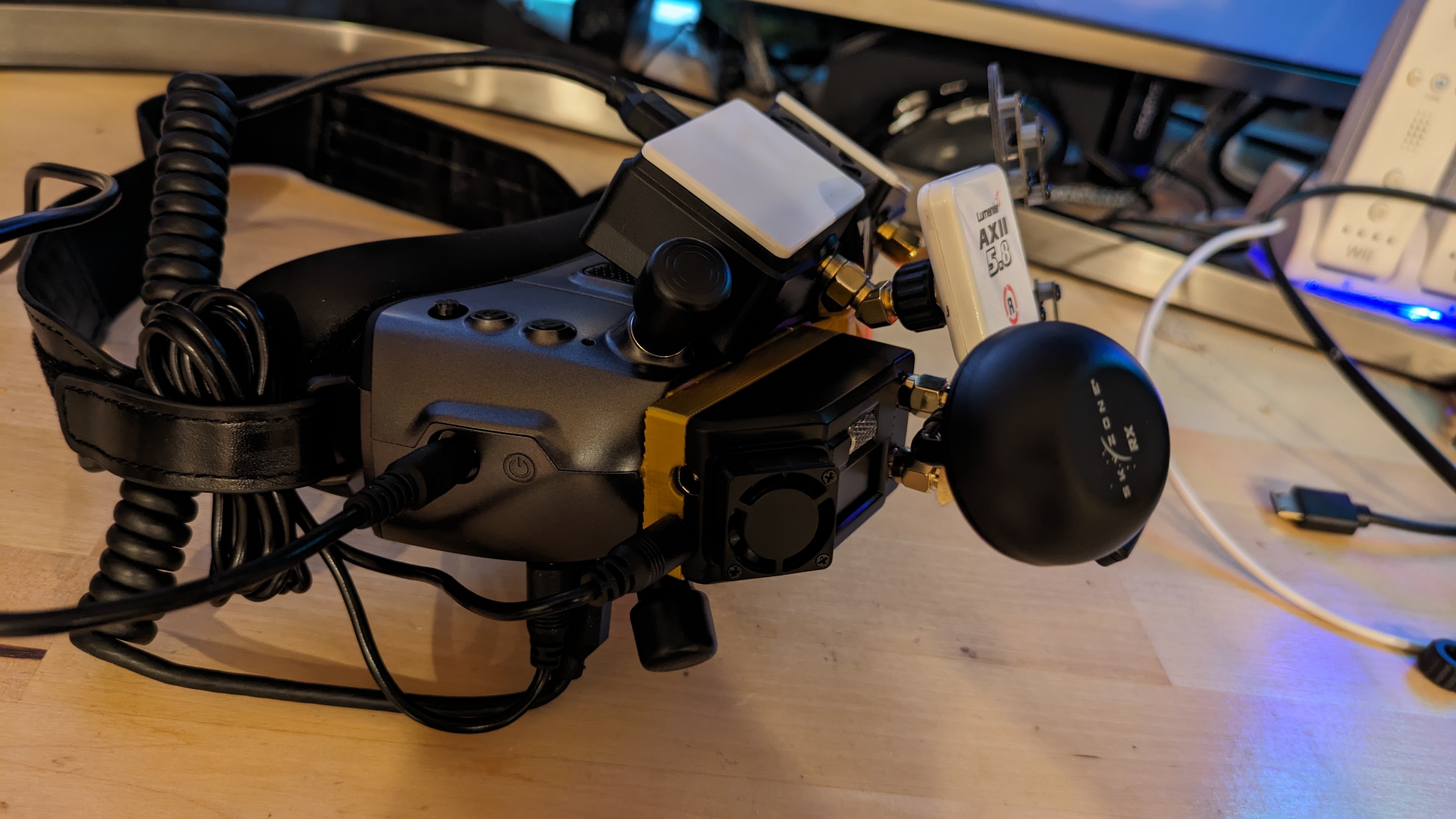 🥽 Walksnail Goggle X LED Cover with HDZero and Steadyview X・Free STL ...