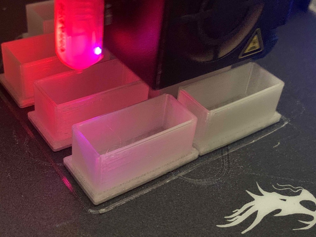 Free 3D file End caps for tubes (Snap In Rectangular Cap Plugs) 🔚 ...