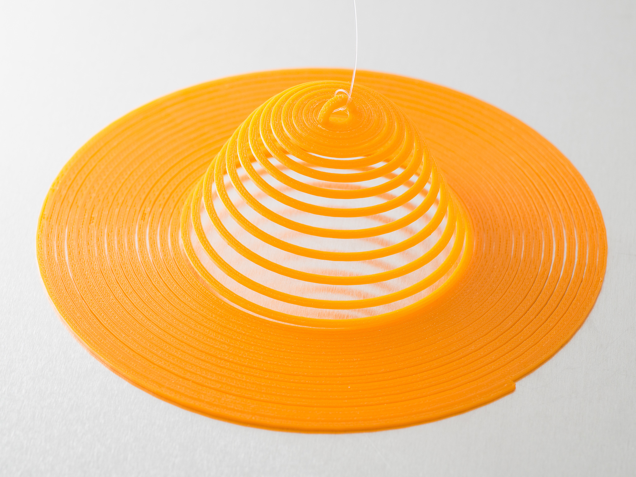 Free STL file Customizable Hanging Spirals 💍 (SCAD)・3D printing ...