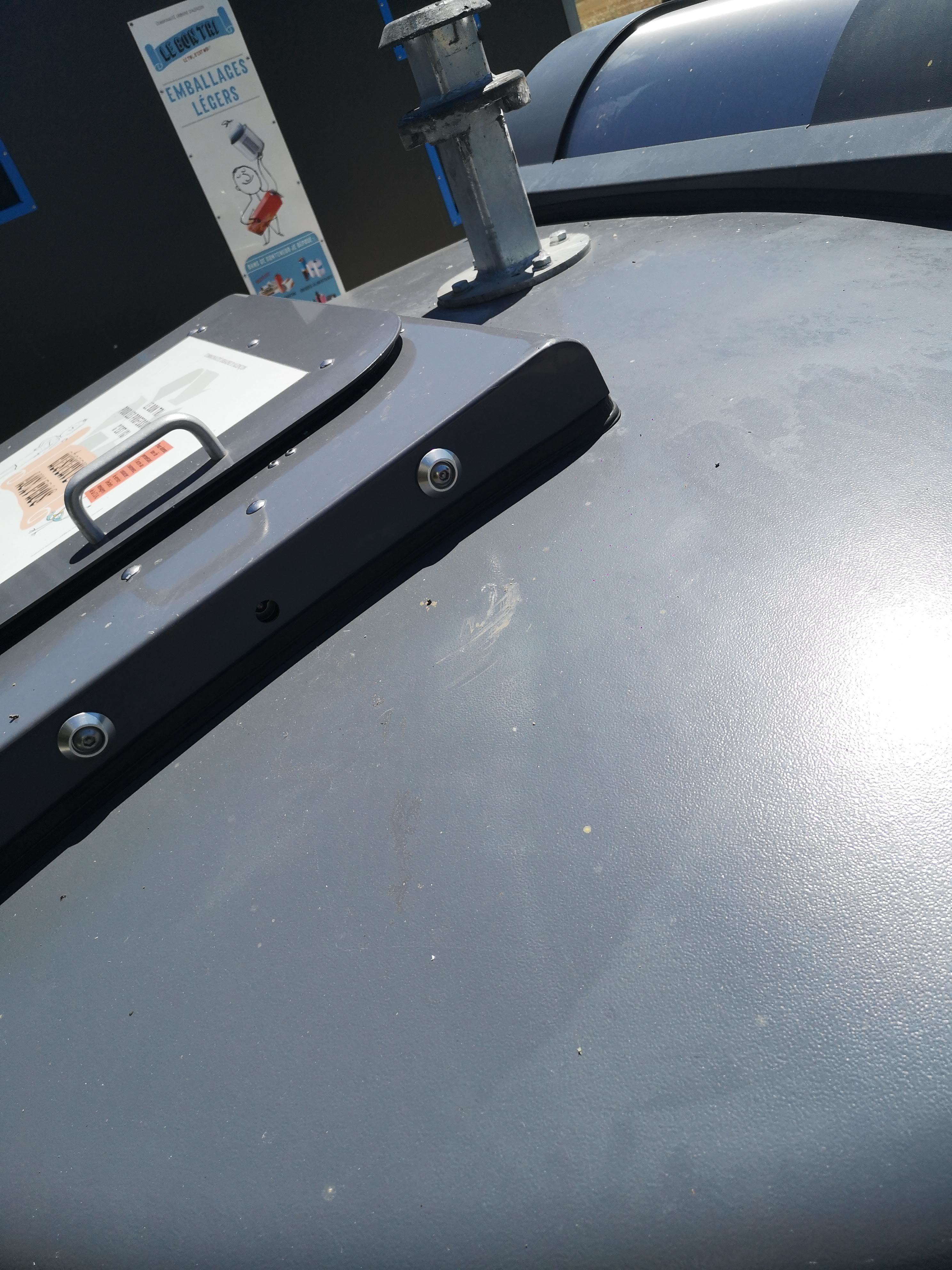 STL file Garbage key, waste container, electrical cabinet, etc. 🗑️ ...