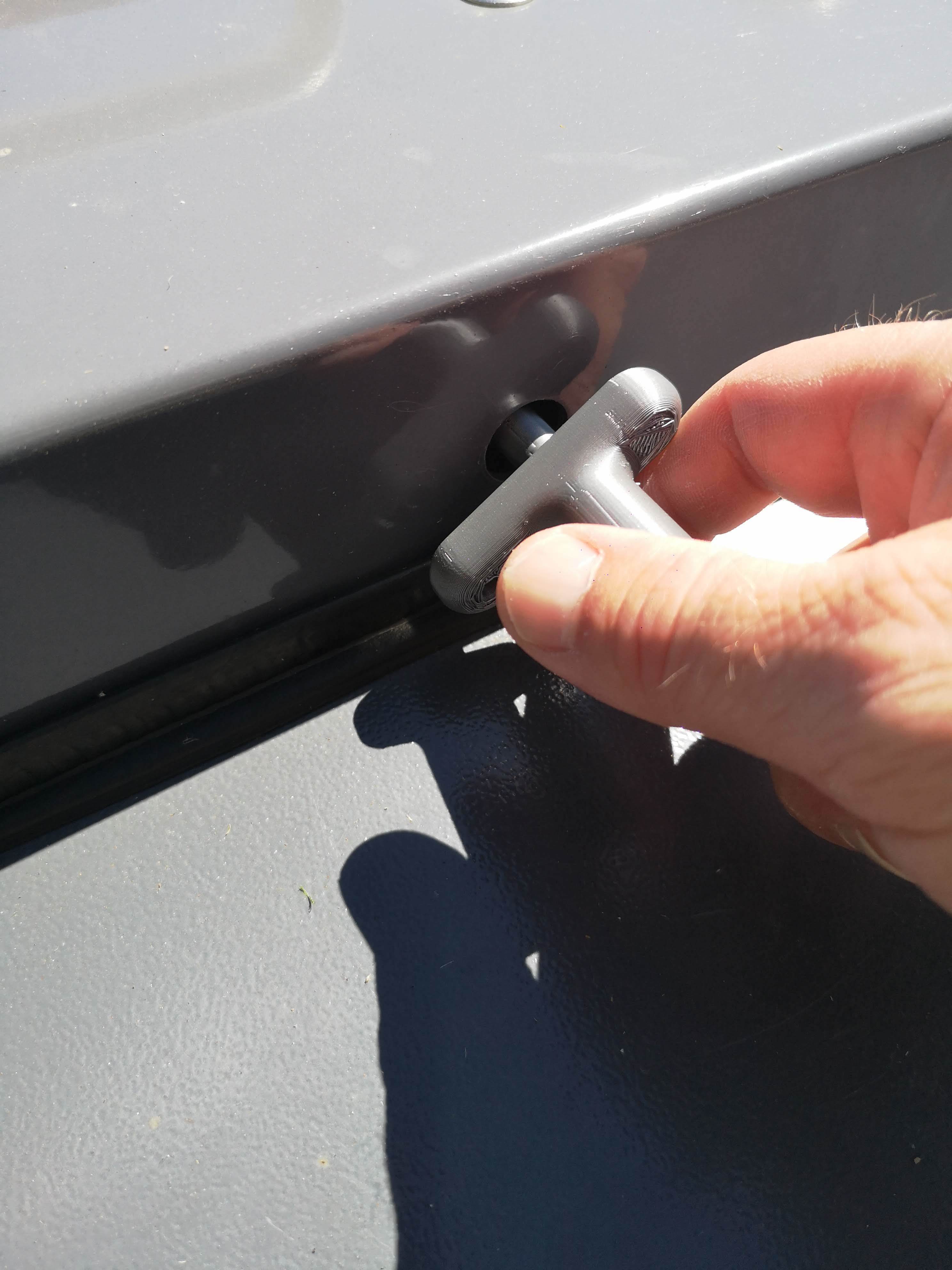 STL file Garbage key, waste container, electrical cabinet, etc. 🗑️ ...