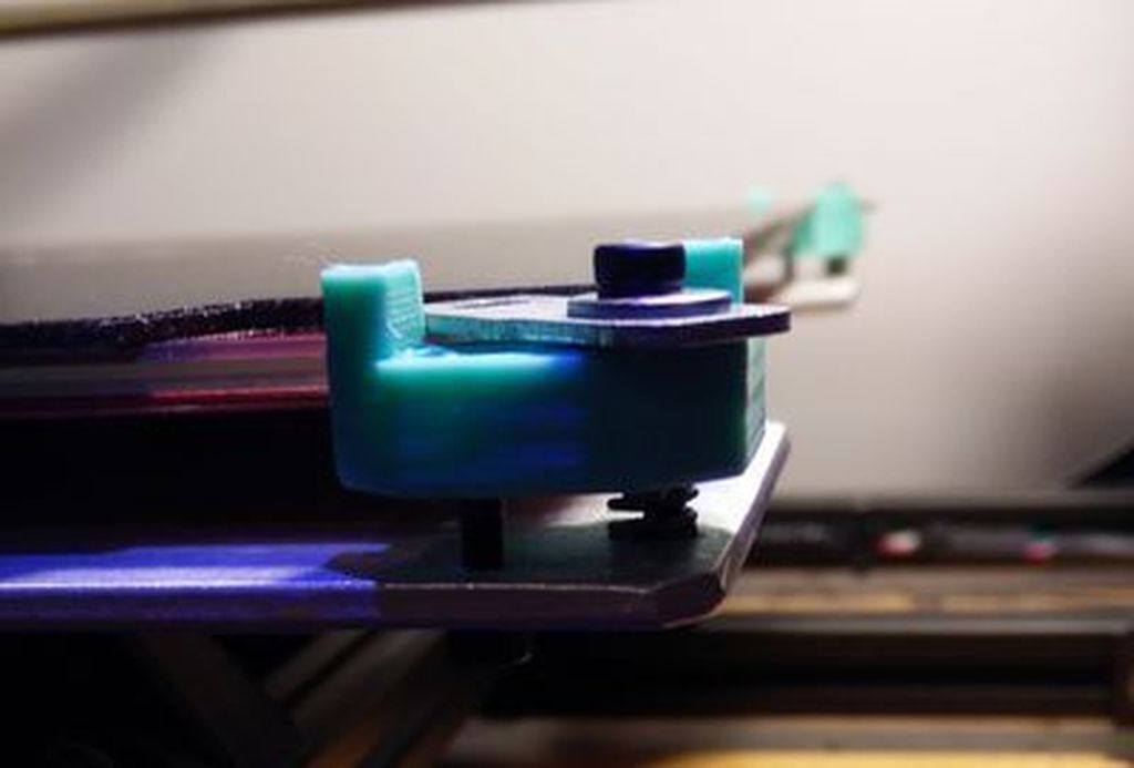 Free STL file Lulzbot TAZ5 bed corner for BuildTak FlexPlate system 🛏️ ...