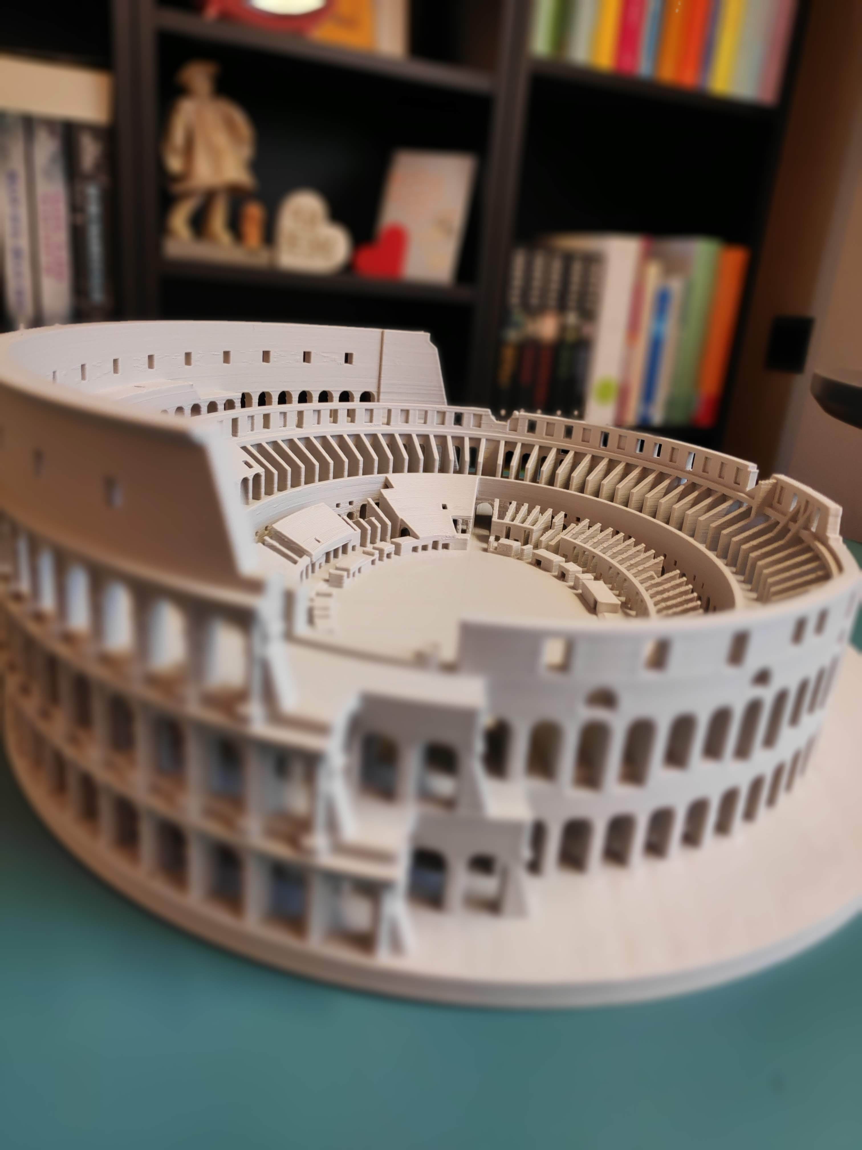 3D printable Roman Colosseum Completley Detailed See The World・Cults