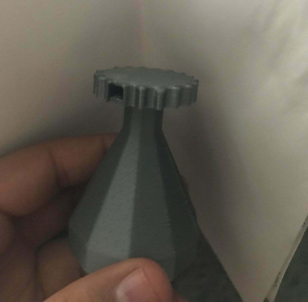 Free STL file Miniature Painting Fat Grip holder 🖼️ ・3D printable ...