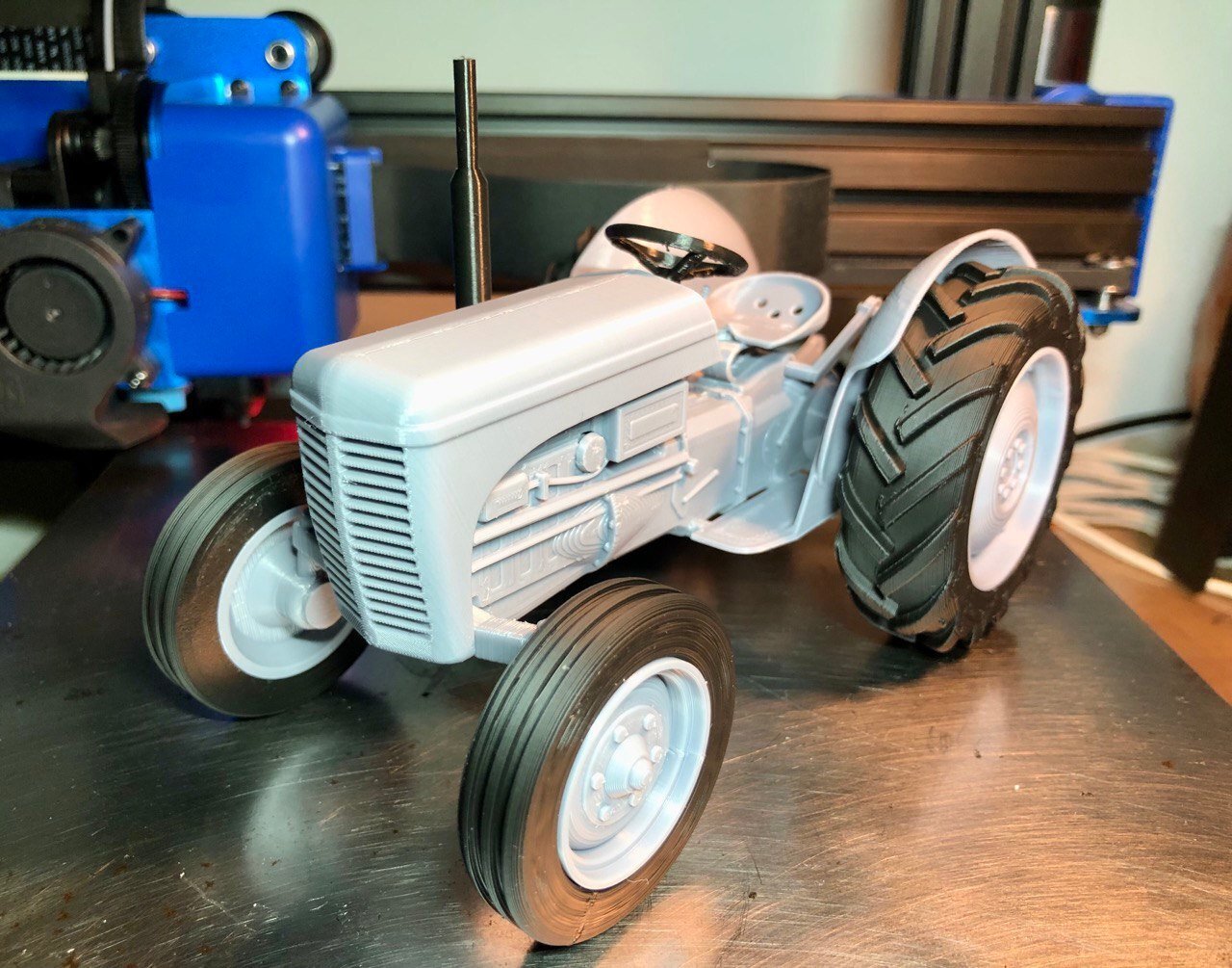 3D printing Tractor - Ferguson TE20 - Fully printable kit - scale 1/18 ...
