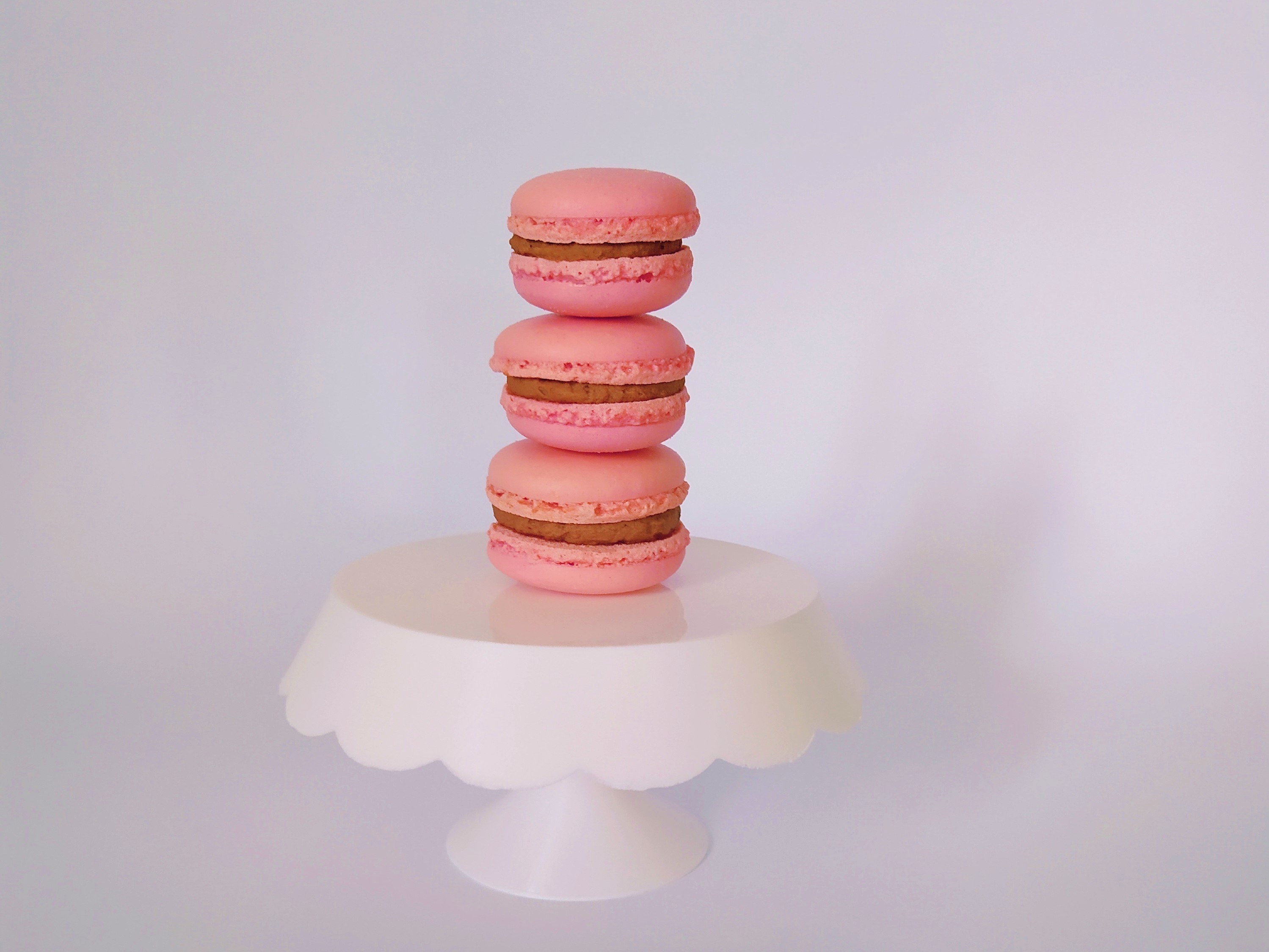 STL file Cake stand for donuts cupcakes and macaroons. 🍰 ・Design to ...