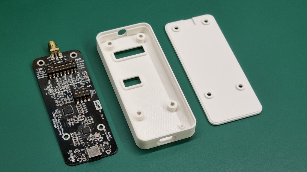 Free 3D file SDRplay RSP1 clone case 🔧 ・3D print design to download・Cults