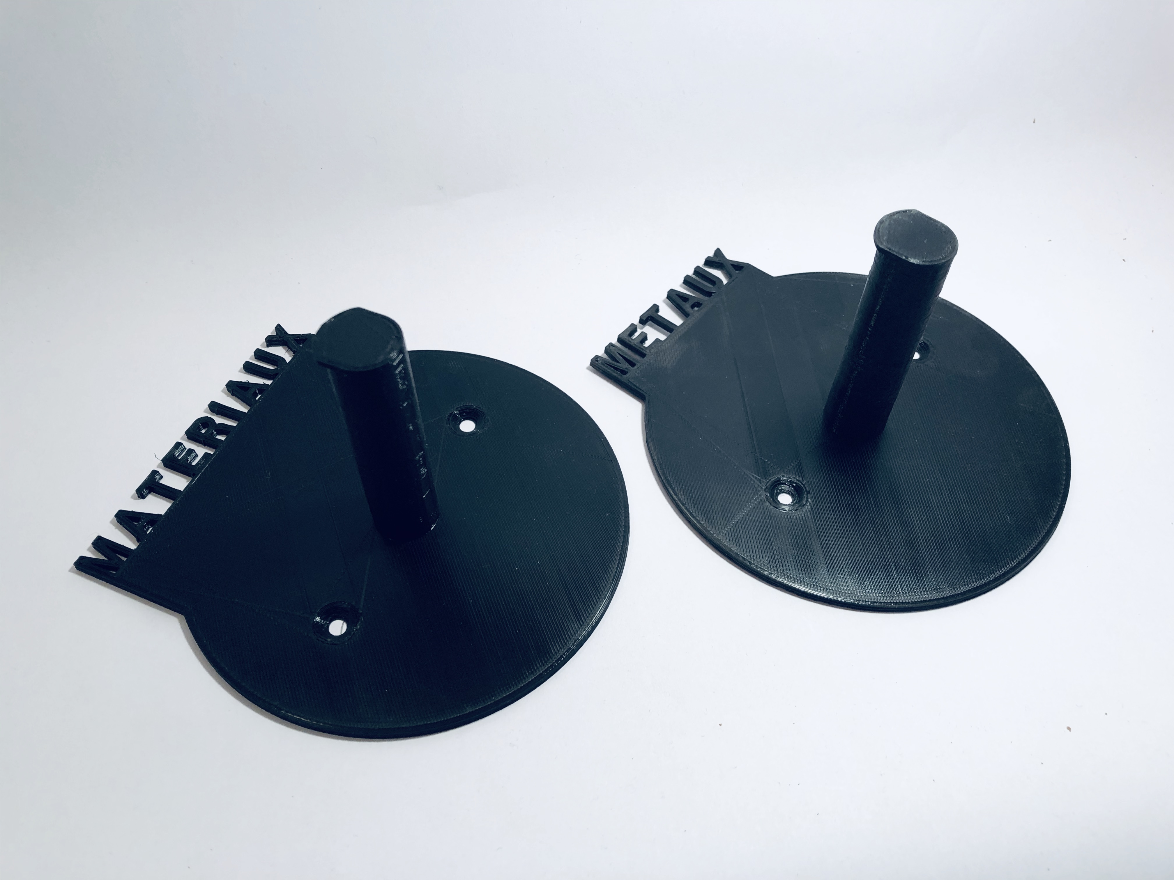 STL file Cutting disc holder 💾 ・Model to download and 3D print・Cults