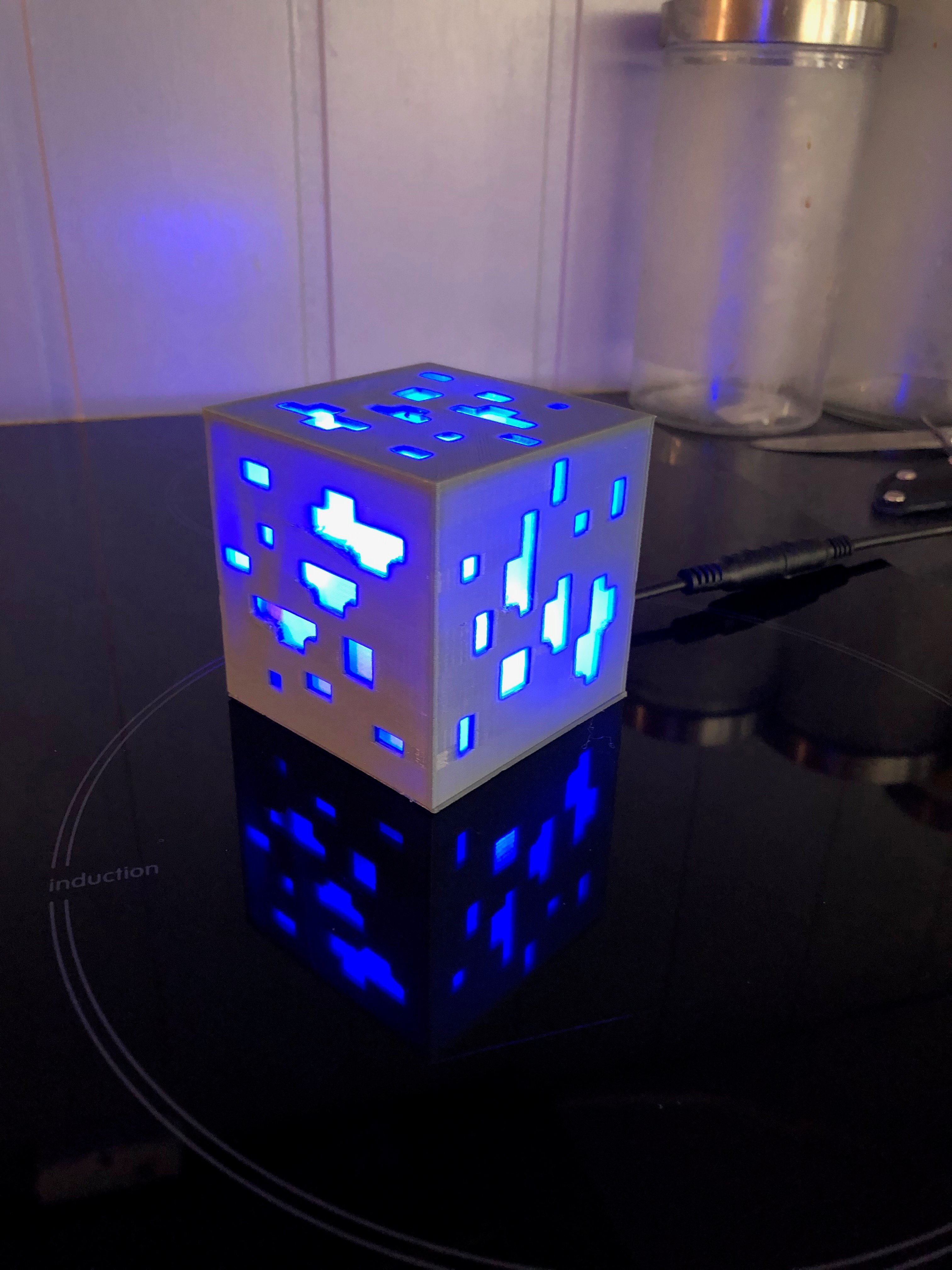 3D printed Minecraft diamond ore lamp・Cults