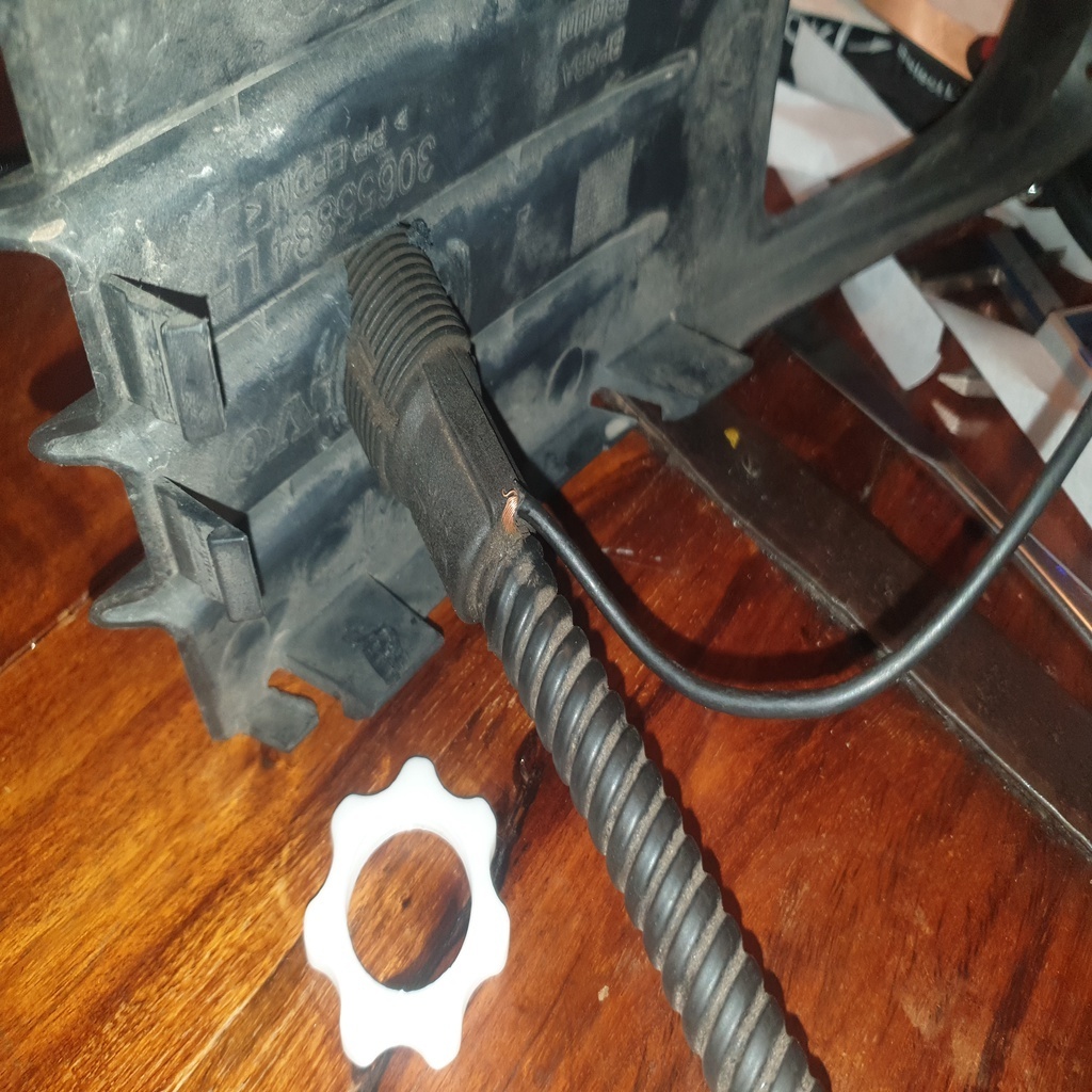 🔌 CALIX INTAGSKABEL MUTTER / MUTTER FOR CALIX INLET CABLE Art.nr ...