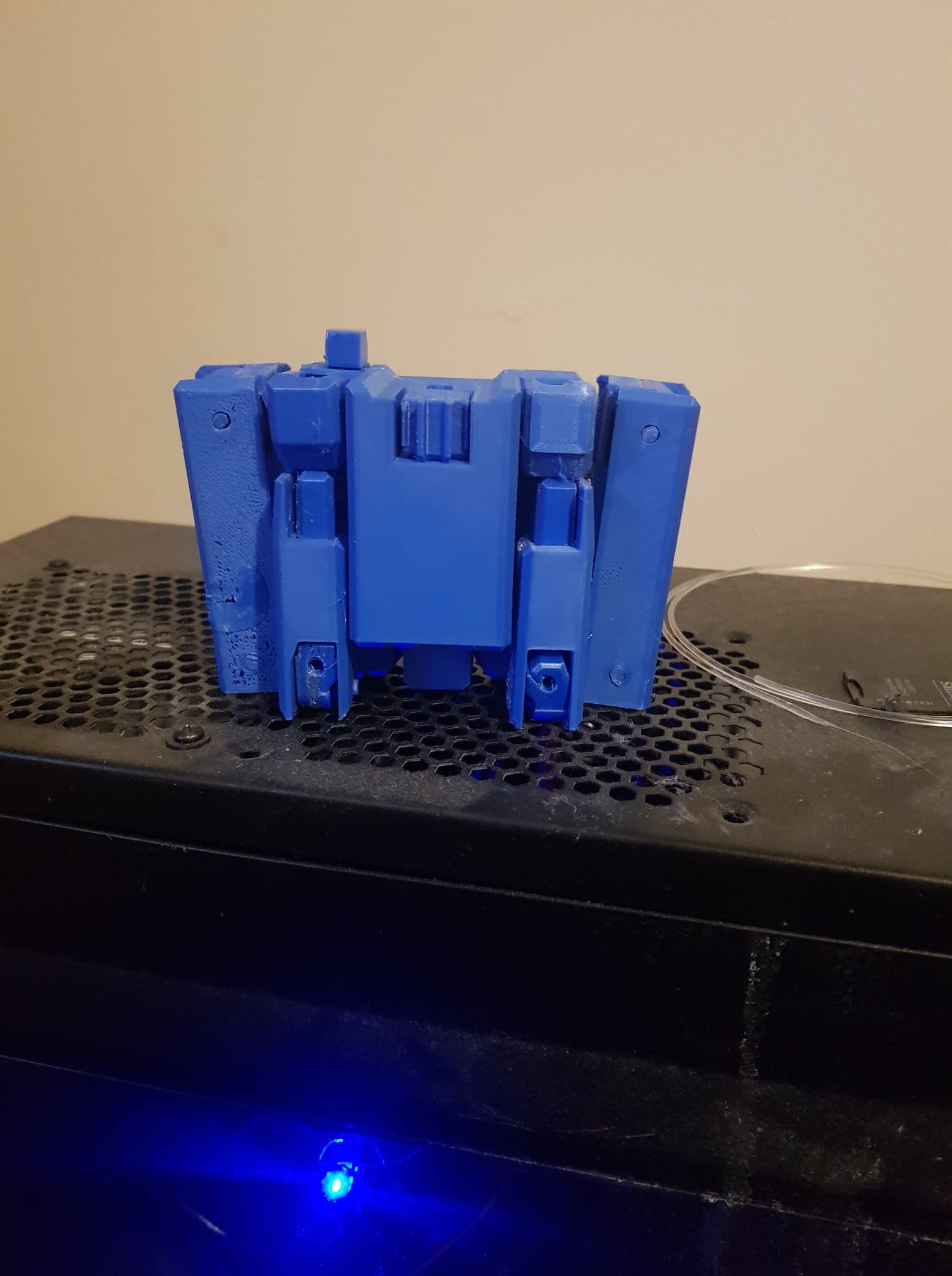 Free STL file Transformable G1 Soundwave 🤖・3D print model to download・Cults