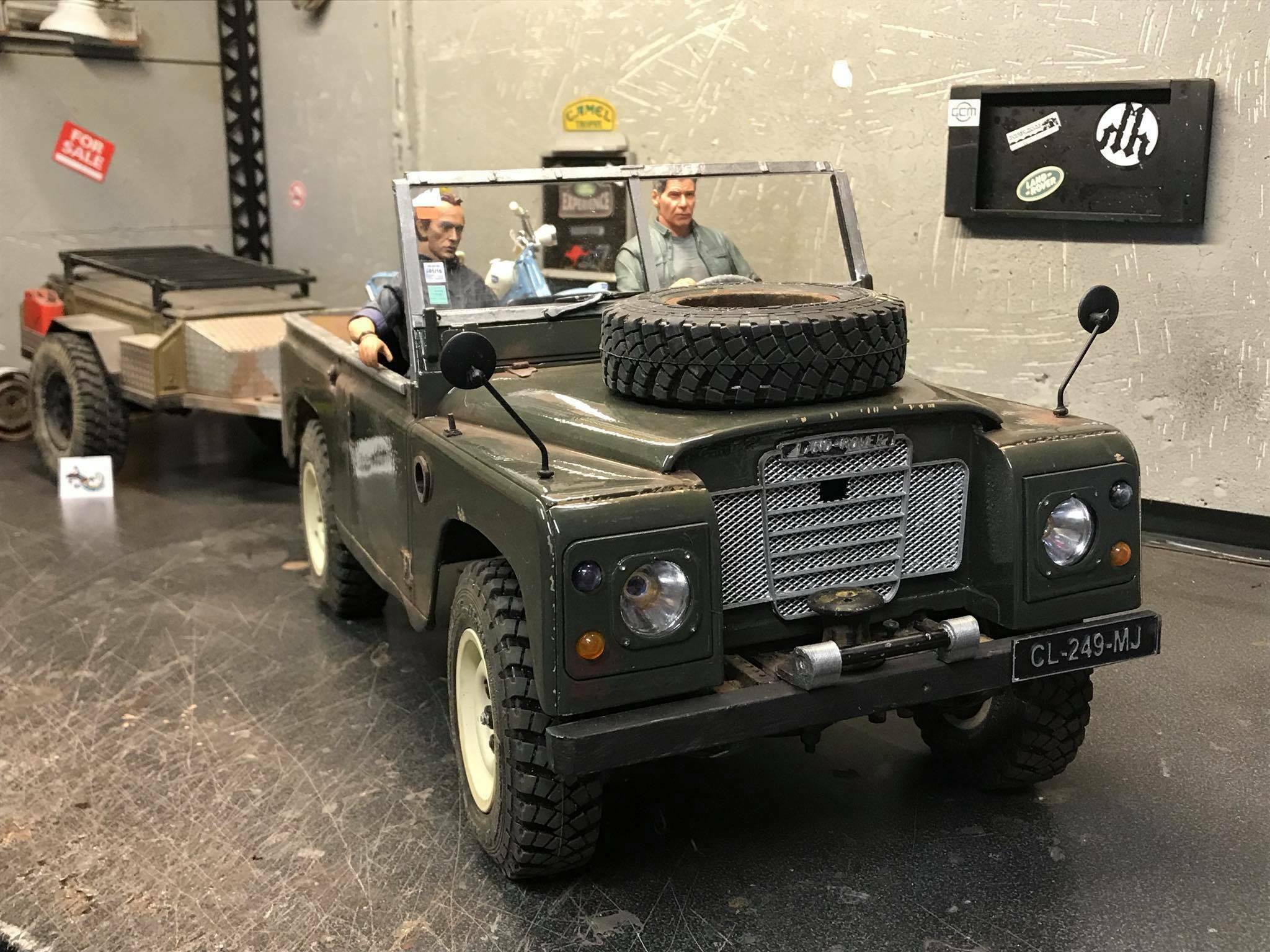 STL file RC 1/10 SCALE land rover kit Serie 3 Grille++ /calender++ 🚐 ...