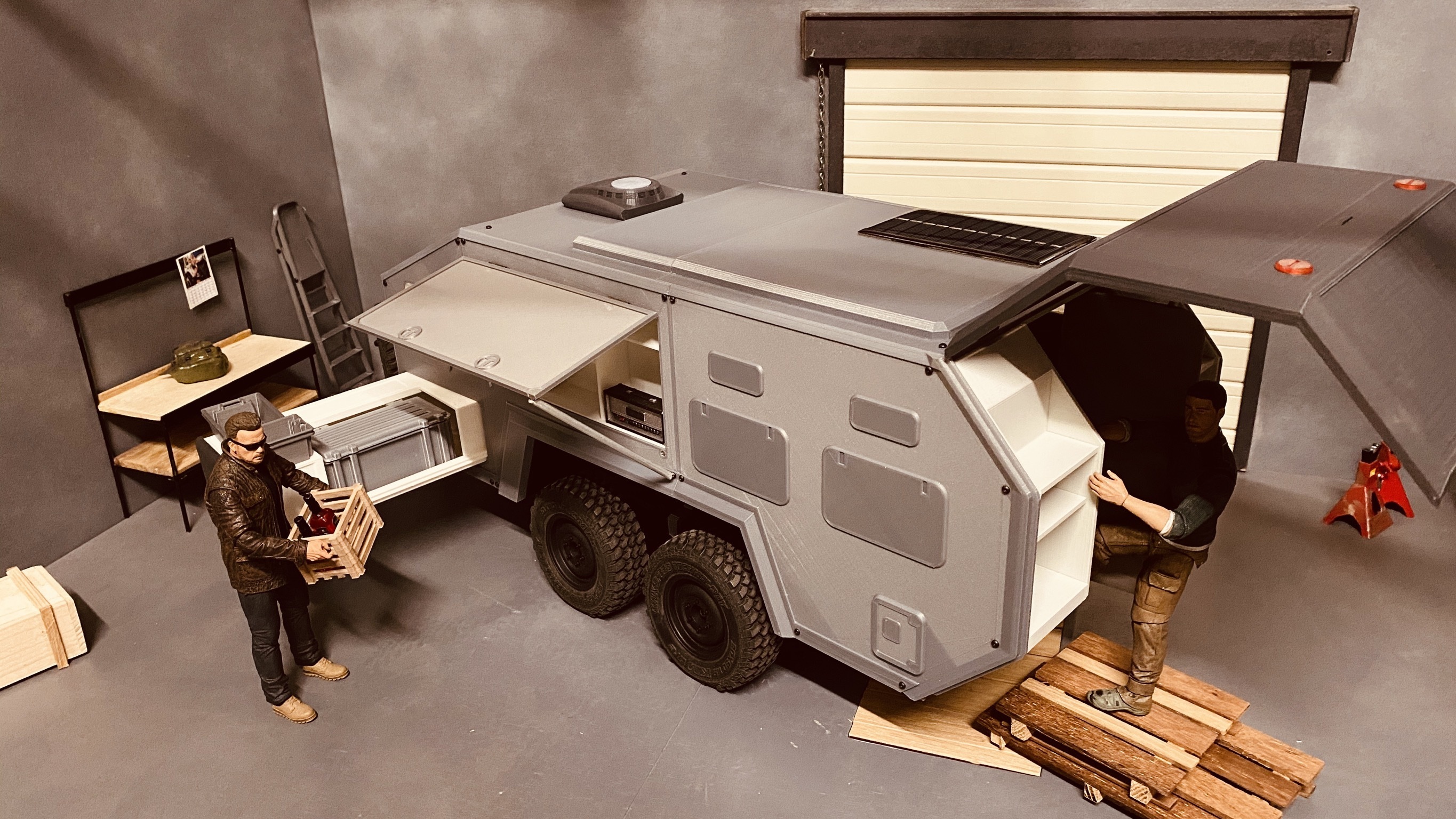 3D printable 🦎Rc 1/10 scale camper Bruder EXP-6 off-road caravan • made ...