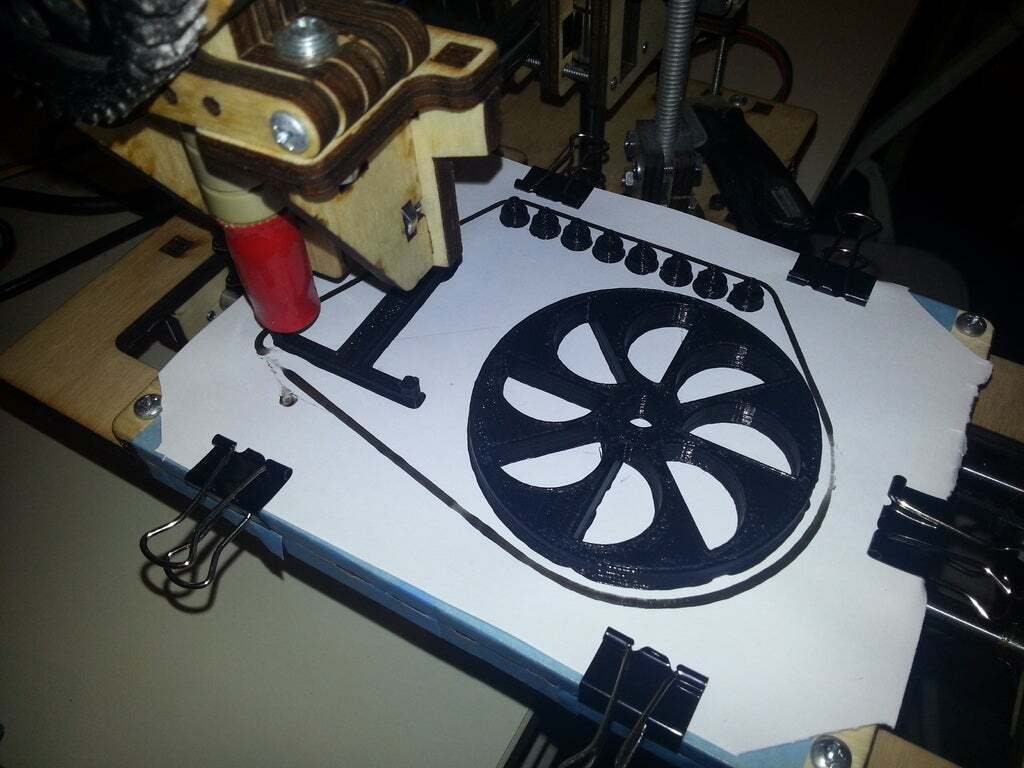 Free STL file Customizable Perpetual Motion Wheel 🛞 (SCAD)・3D printable ...