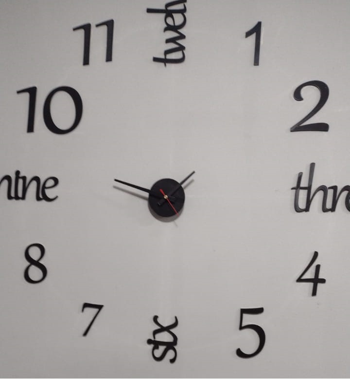 Archivo STL Reloj Mix letras y numeros 💍 ・Modelo para descargar y ...