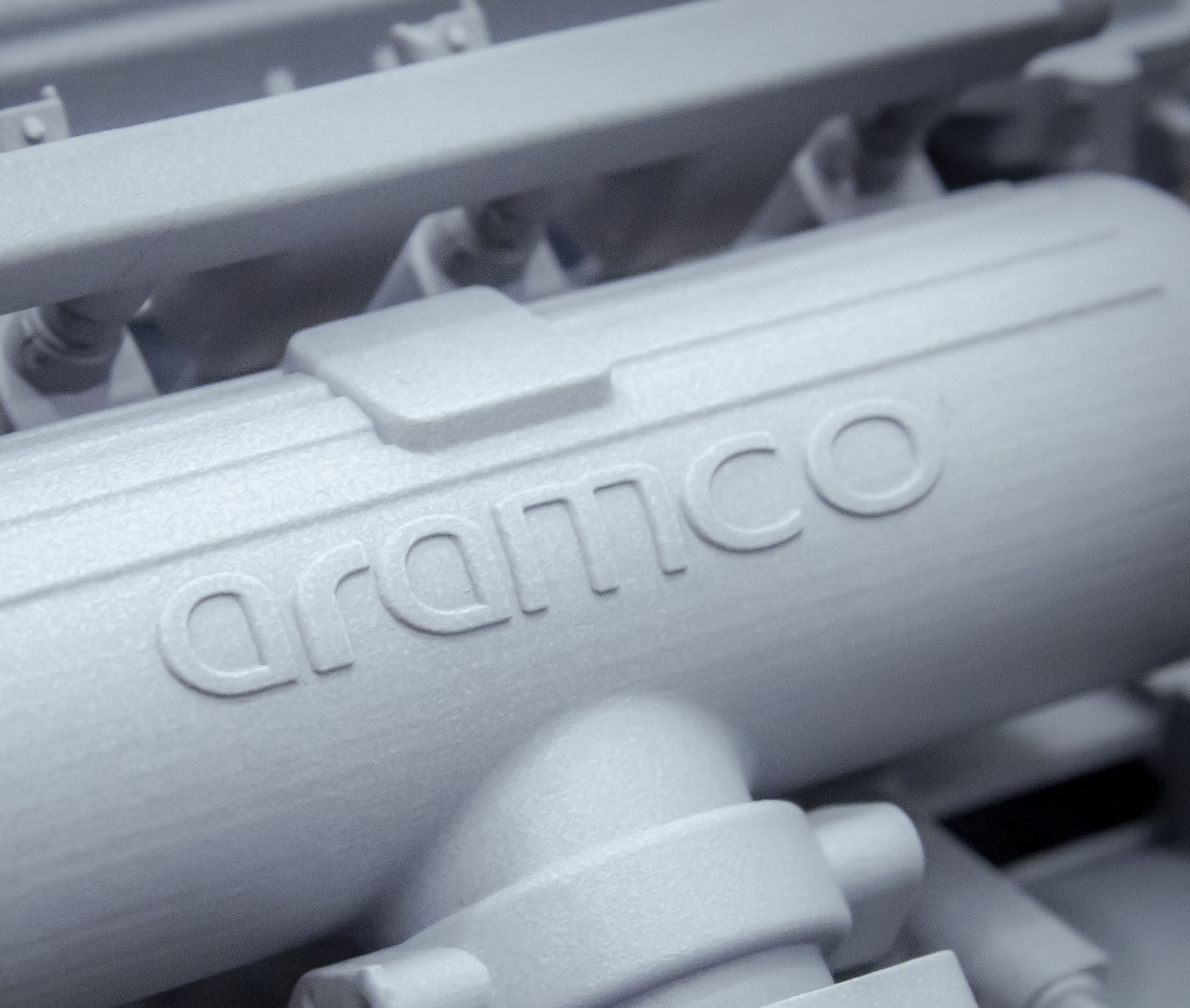 🚗 Detailed Car Engine Model Aramco・ 3D File for ・Cults