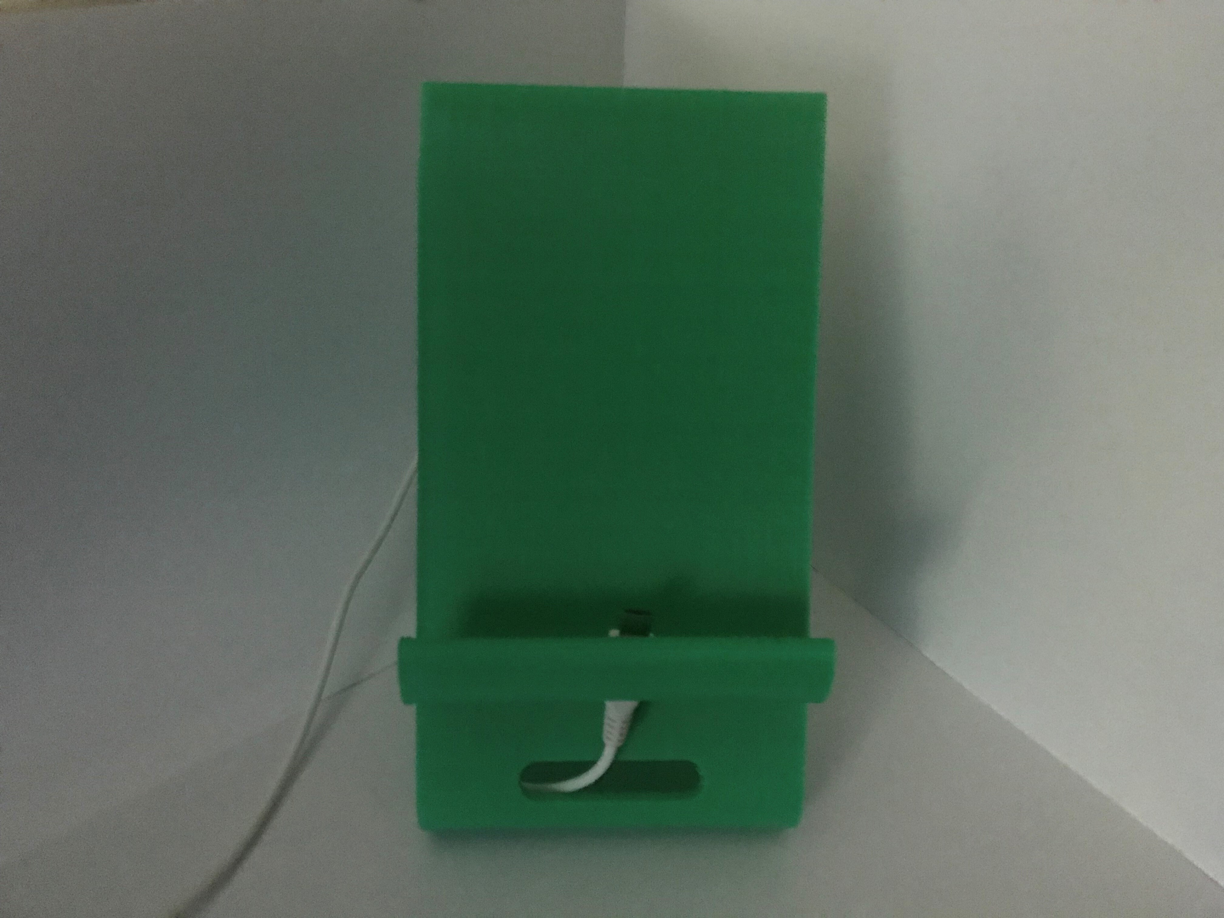 Free STL file Phone Stand (with built-in holes for charging cables) 📞 ...