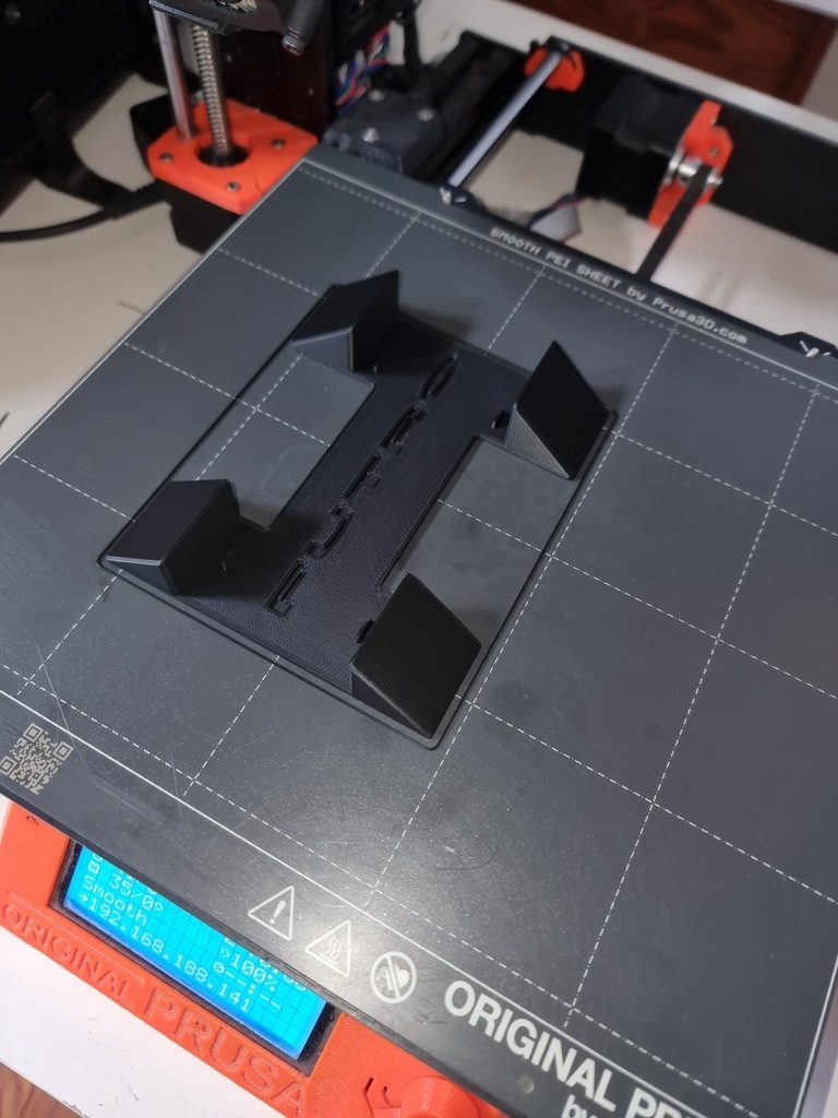 Free 3D file Futro S720 / S920 Stand 🖥️ ・3D printer model to download・Cults