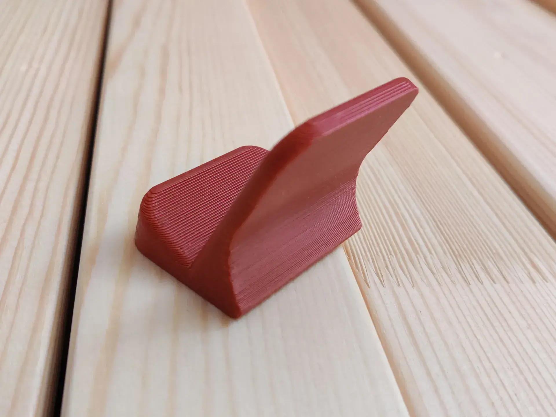 STL file Handheld emulation console display stand 📱 (3MF)・3D printable ...