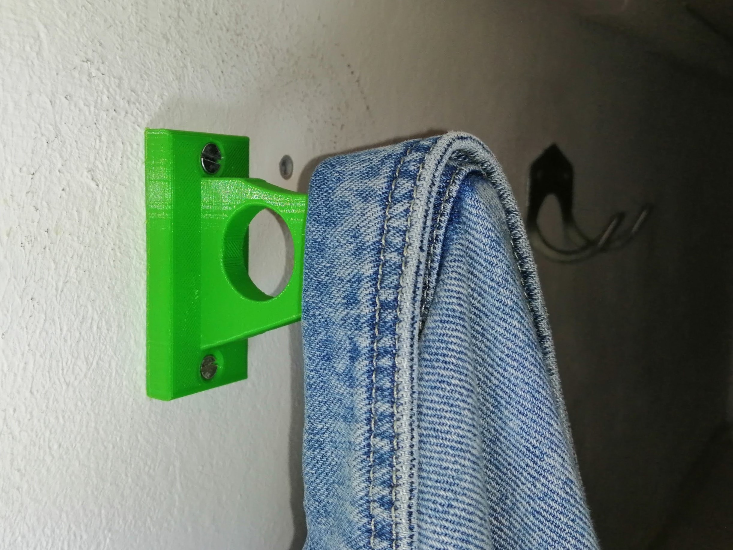 🪖 Hanger Helmet, clothes, hangers・Free STL File for ・Cults