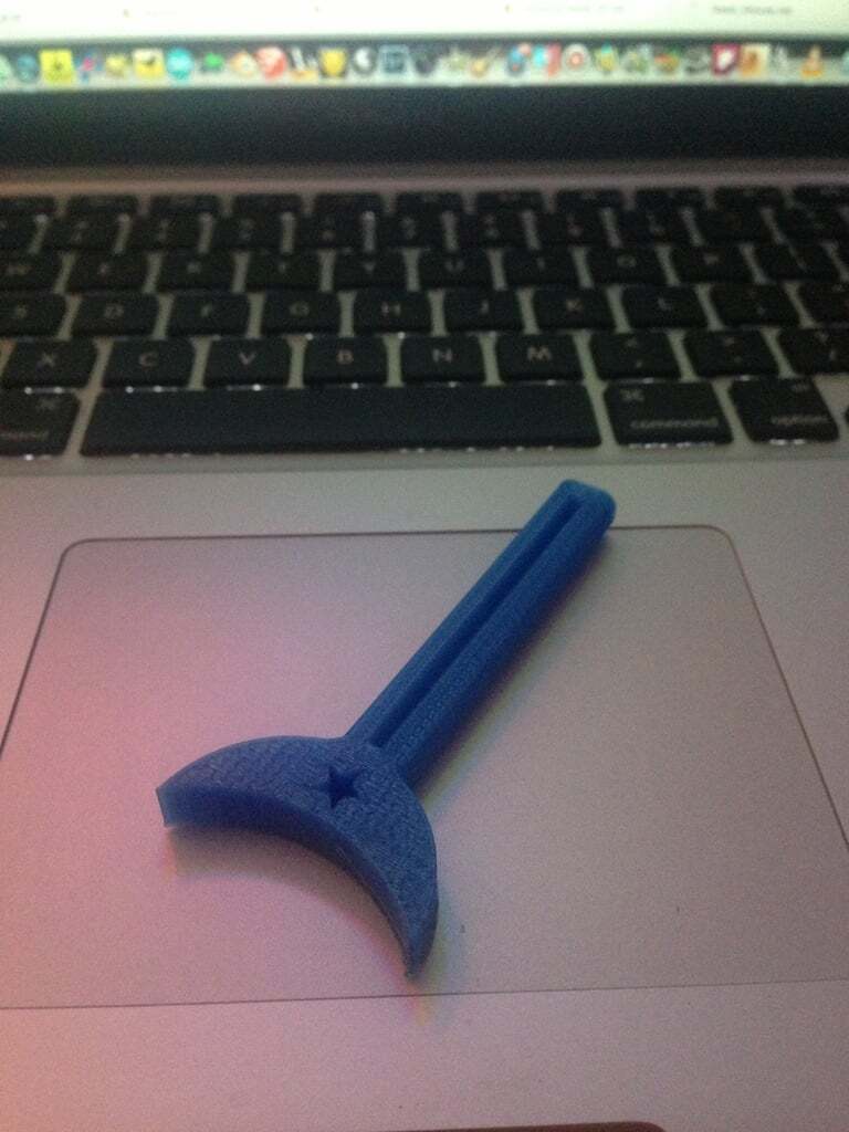 3D print Moon and Star Toothpaste Key・Cults