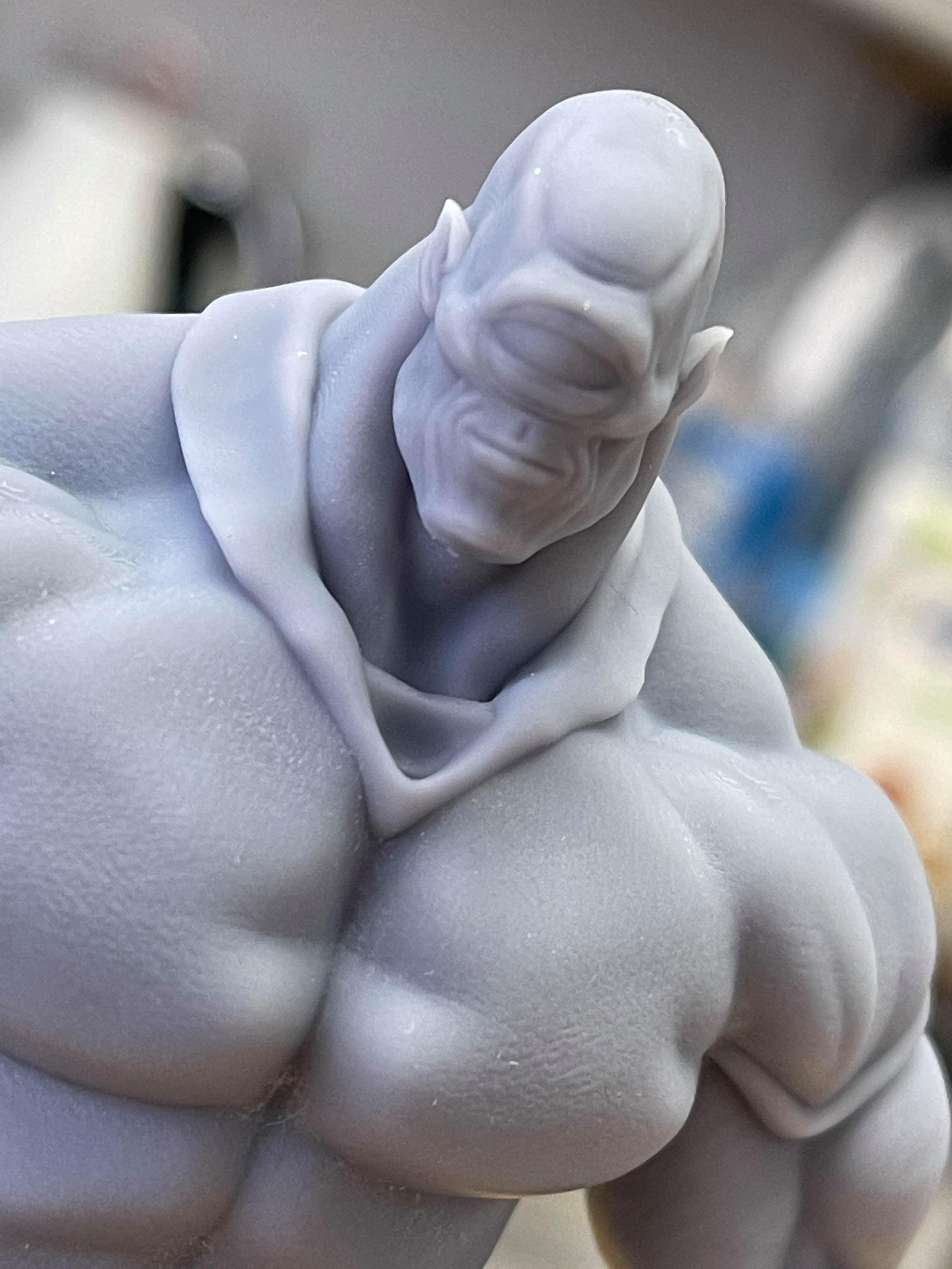 👽 Allen the Alien from Invincible・ STL File for ・Cults