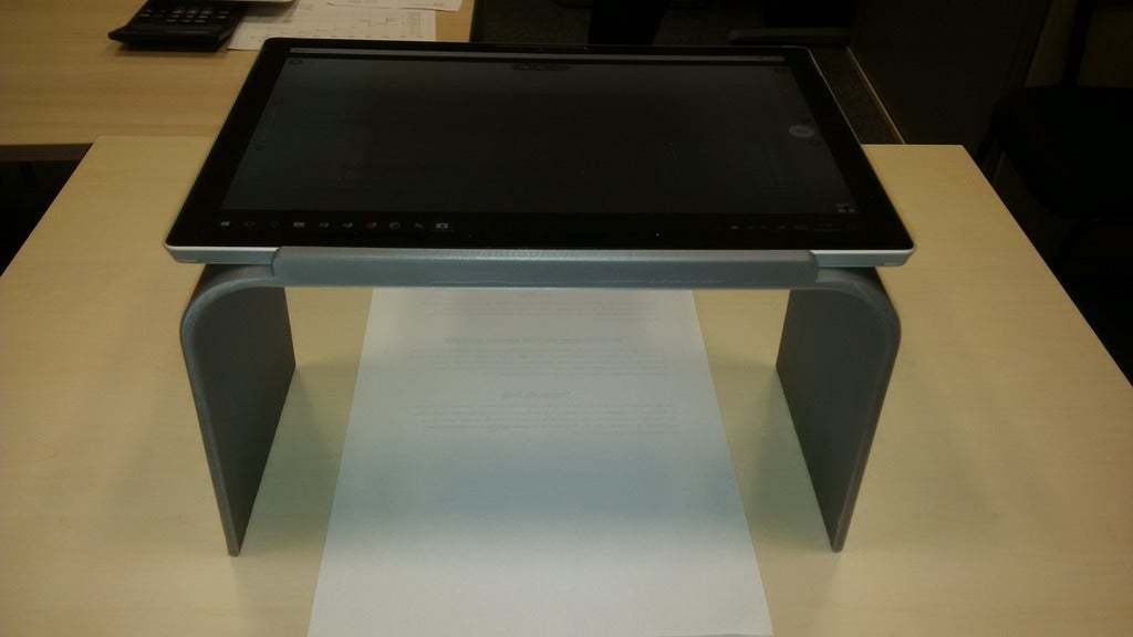Fichier STL gratuit surface pro 4 stand_V1 💻・Design à télécharger et à ...