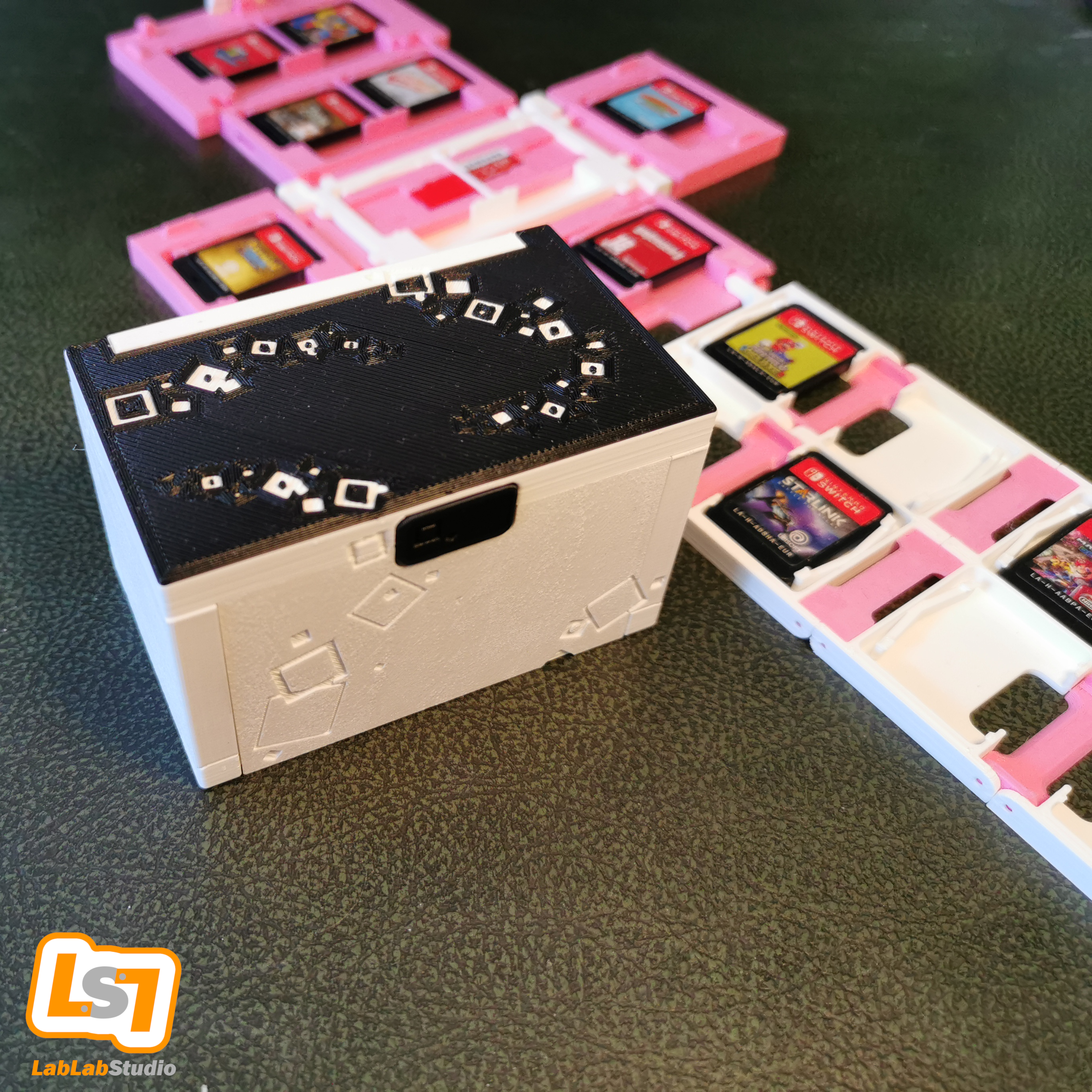 🃏 22 IN 1 STORAGE CUBE FOR NINTENDO SWITCH GAME CARTRIDGES AND MICROSD ...