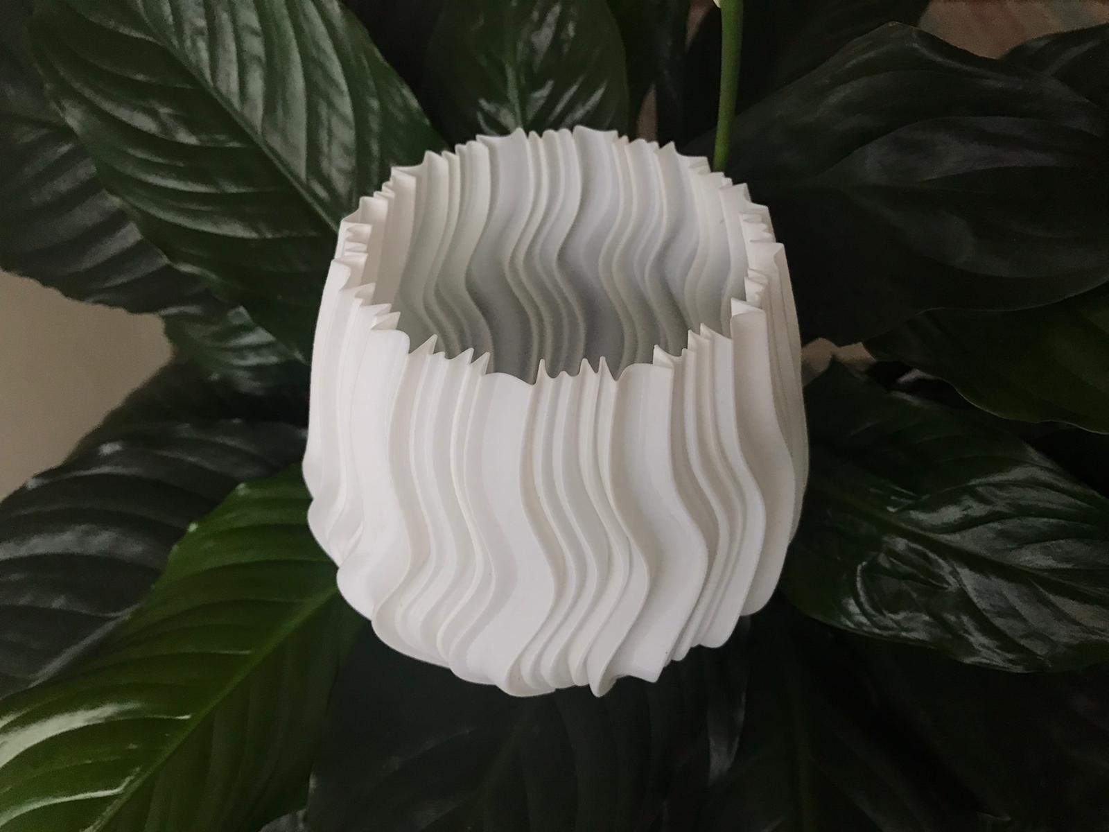 STL file Modern Vase/ Lamp 🏺 ・3D printer design to download・Cults