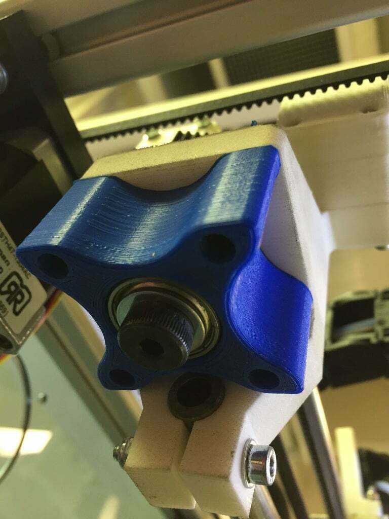 Free STL file Dual bearing X-idler seat extension for the German RepRap ...
