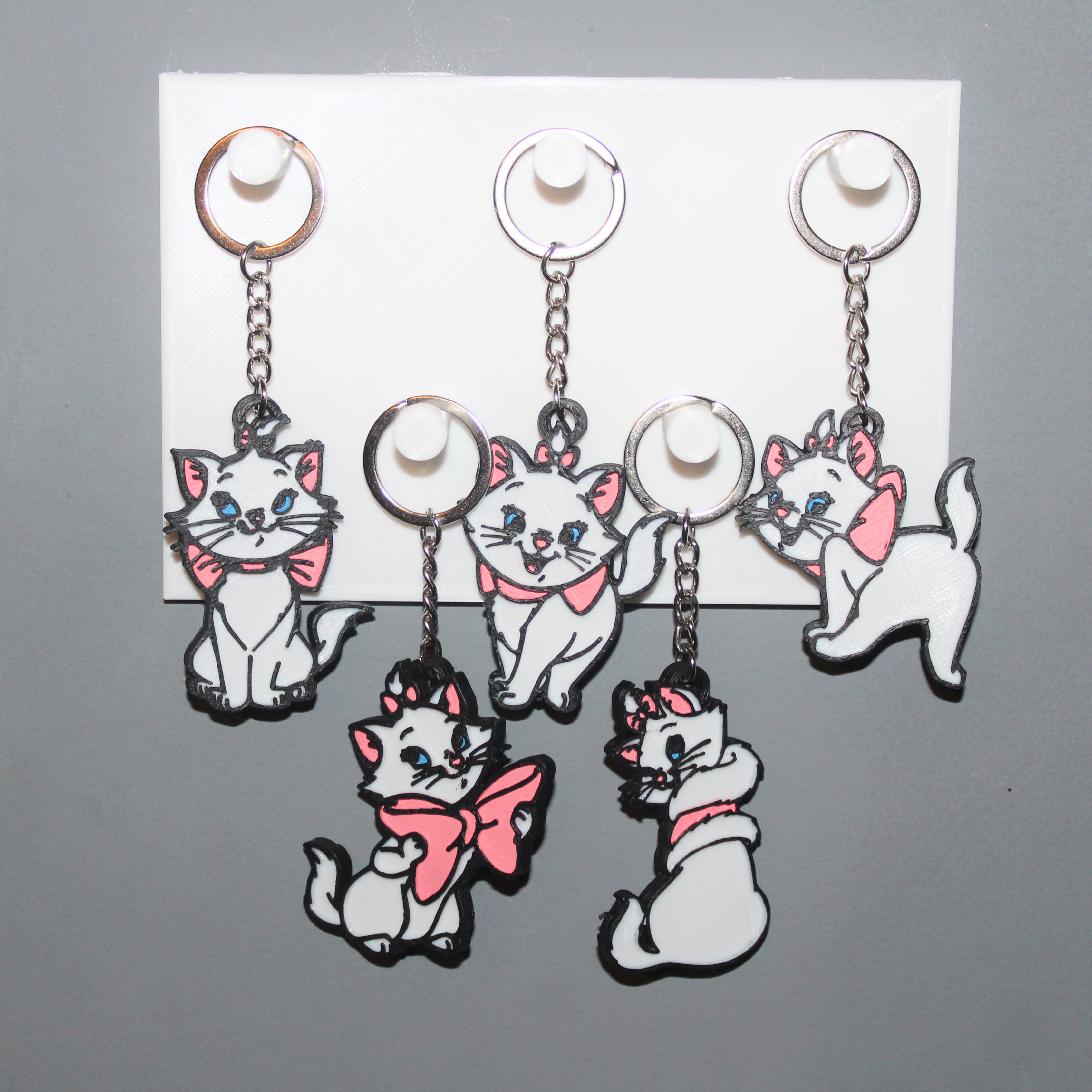 🗝️ 5 Keychain Disney Marie Aristocats・ STL File for 3D printing・Cults