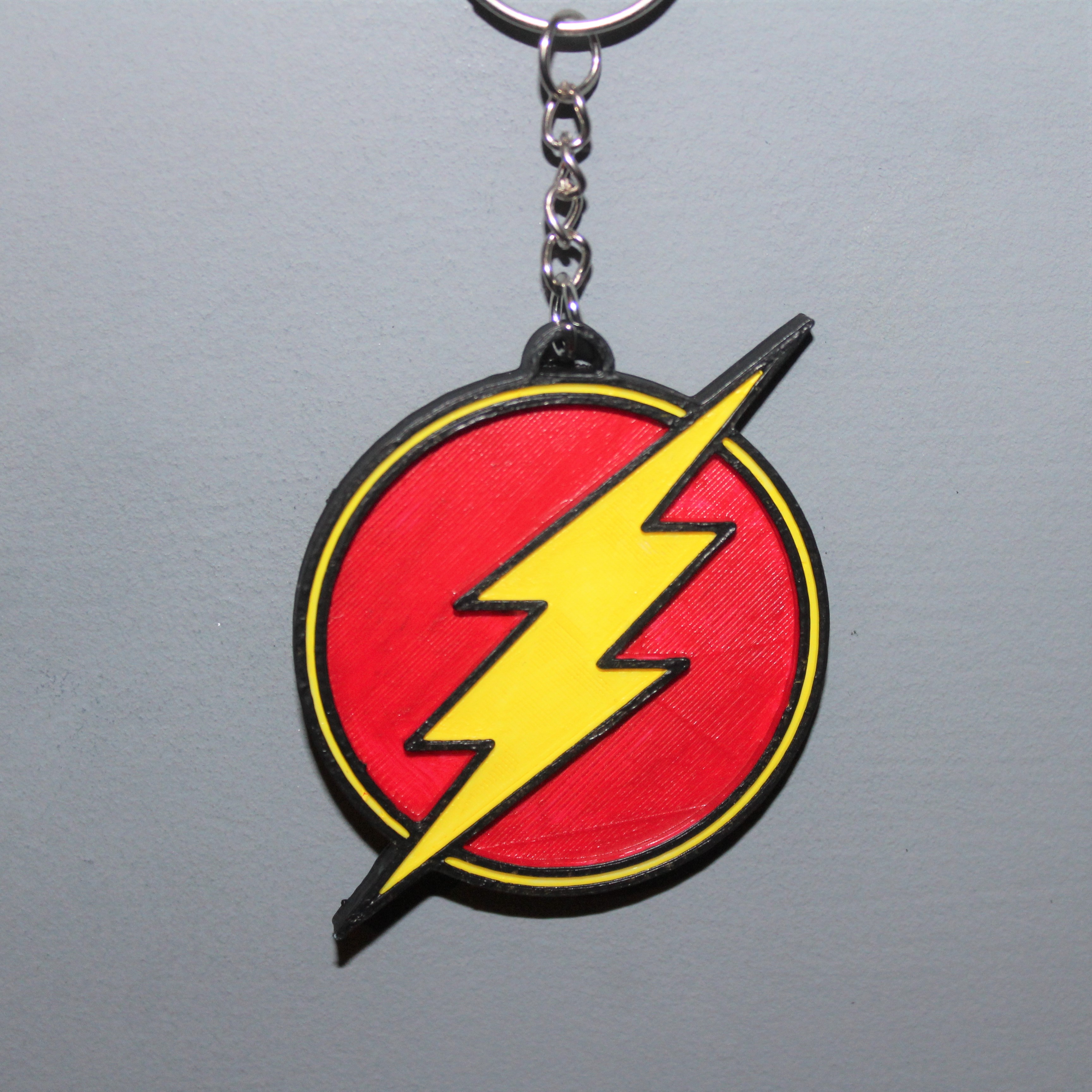 STL file 5 Keychain DC Comics Logo 🗝️ ・Model to download and 3D print・Cults