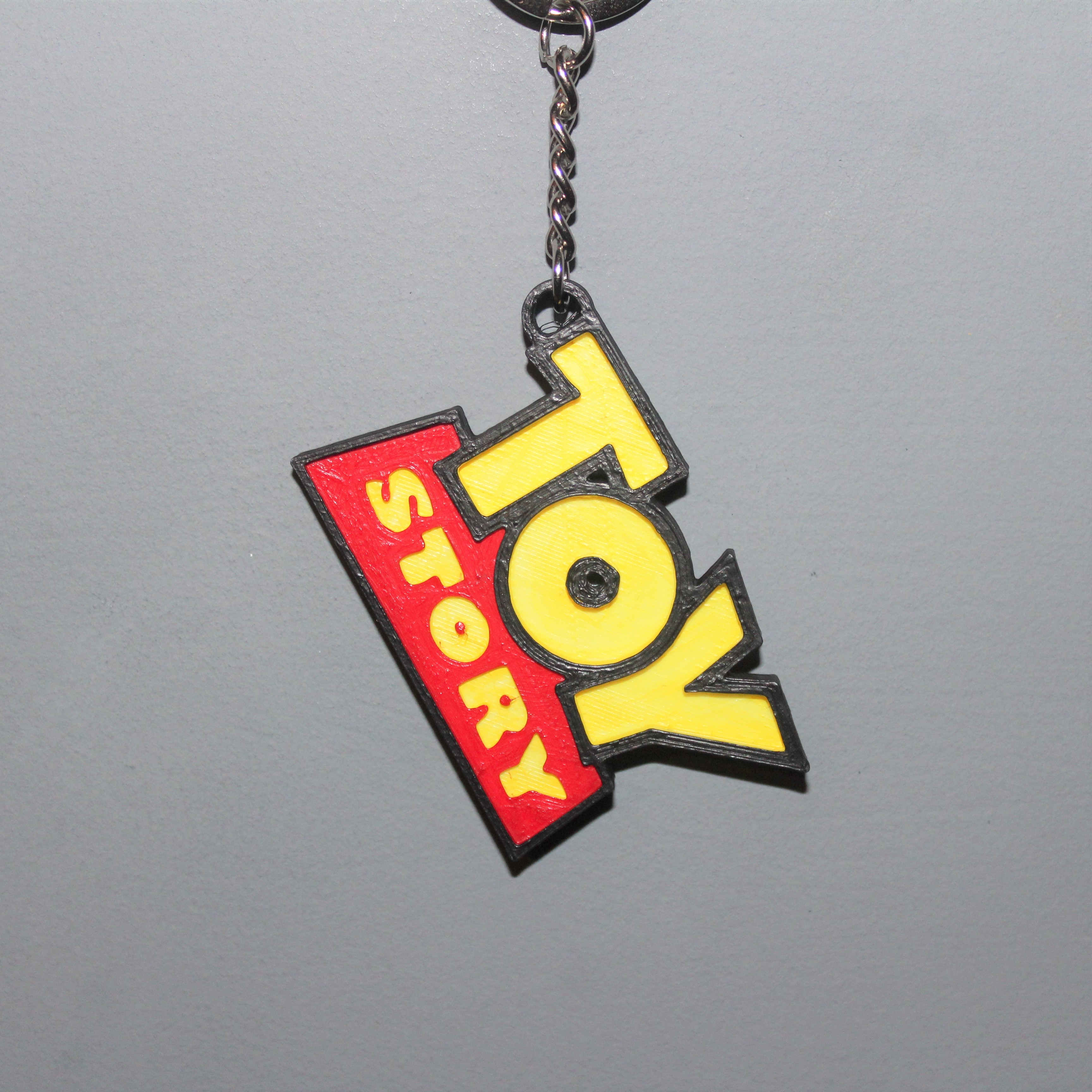 STL file 5 Keychain Movie Logo 2 🗝️ ・3D print design to download・Cults