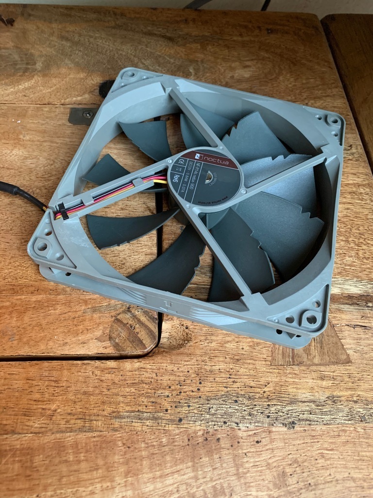 🖥️ Mac Mini Cooling Fan Base (2012, 2015, 2018)・Free 3D File for ・Cults