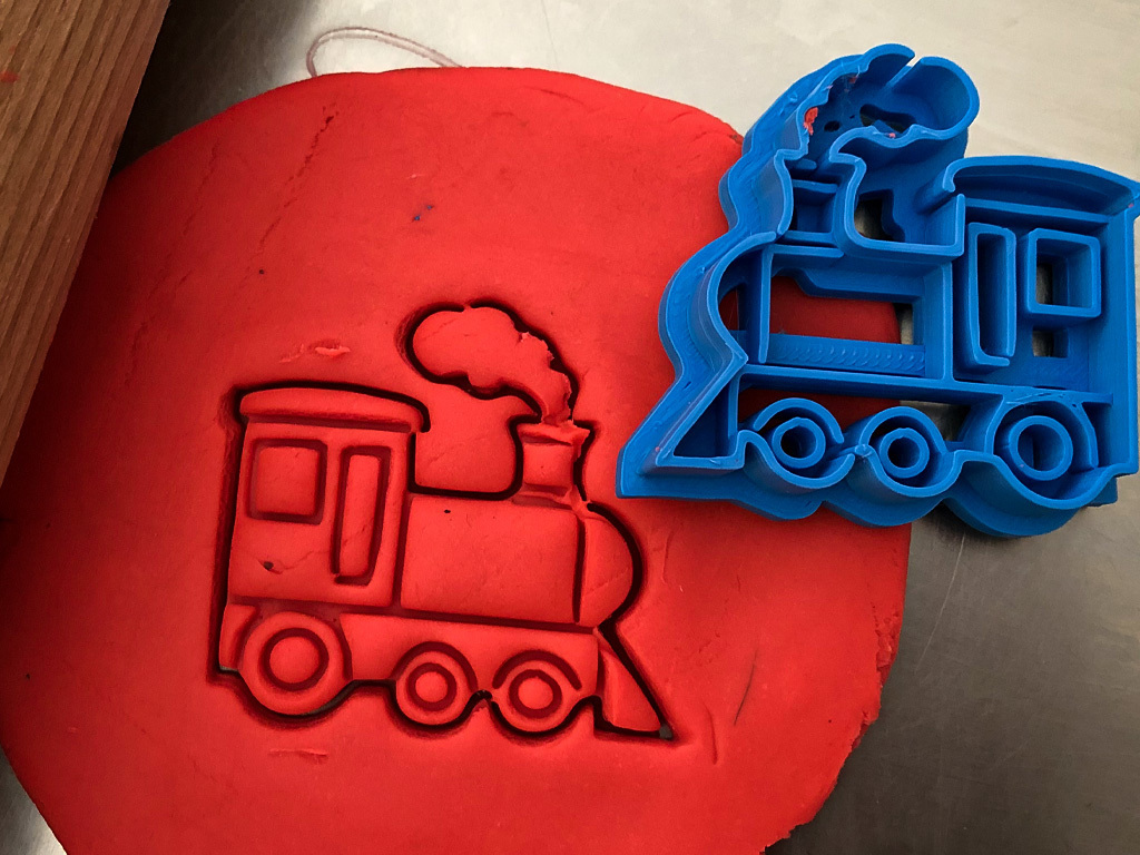 STL file Cookie cutter - Train 🍪 ・3D print design to download・Cults
