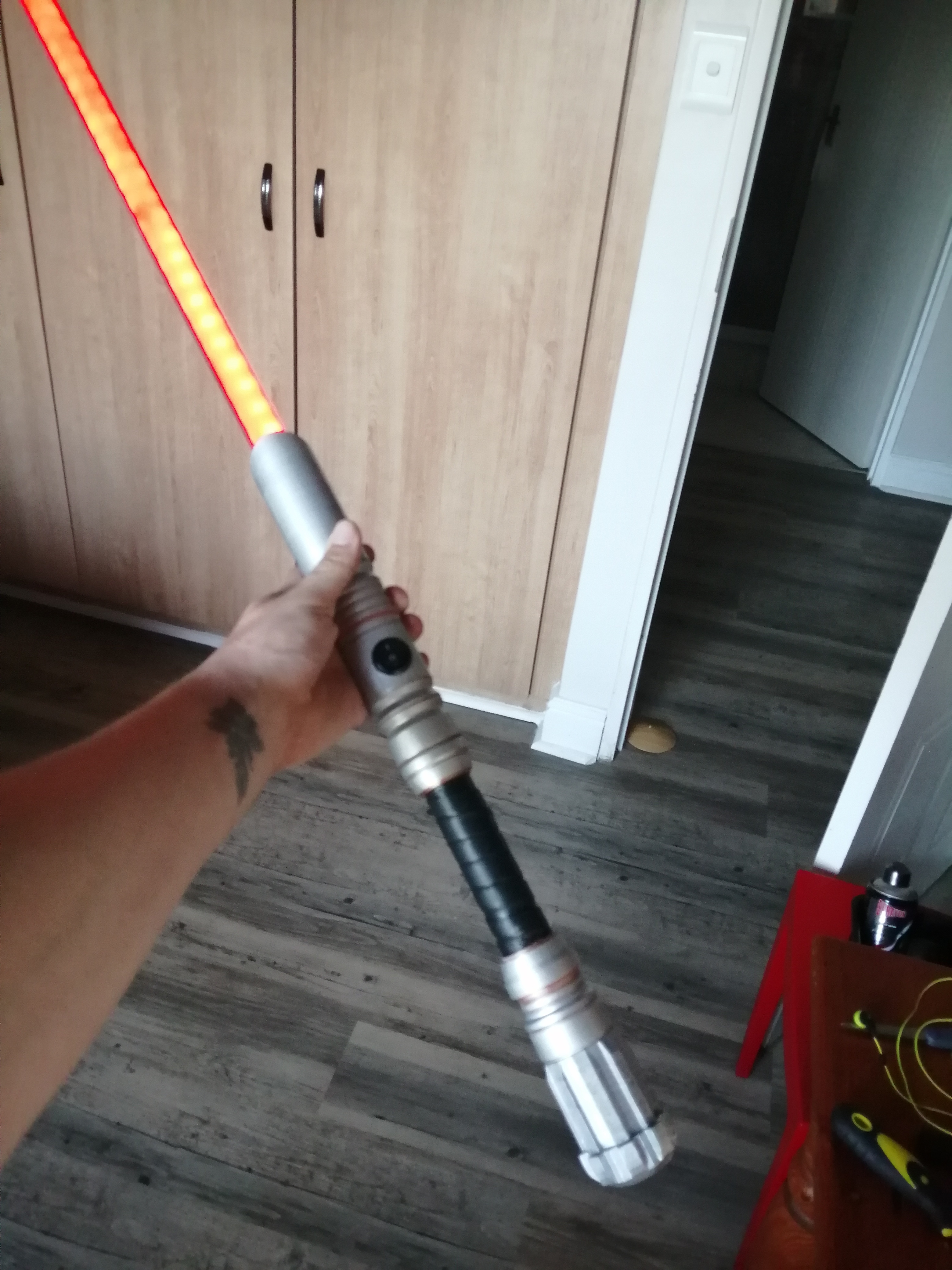 Free STL file Long hilt lightsaber with space for electronics 🛰・3D ...